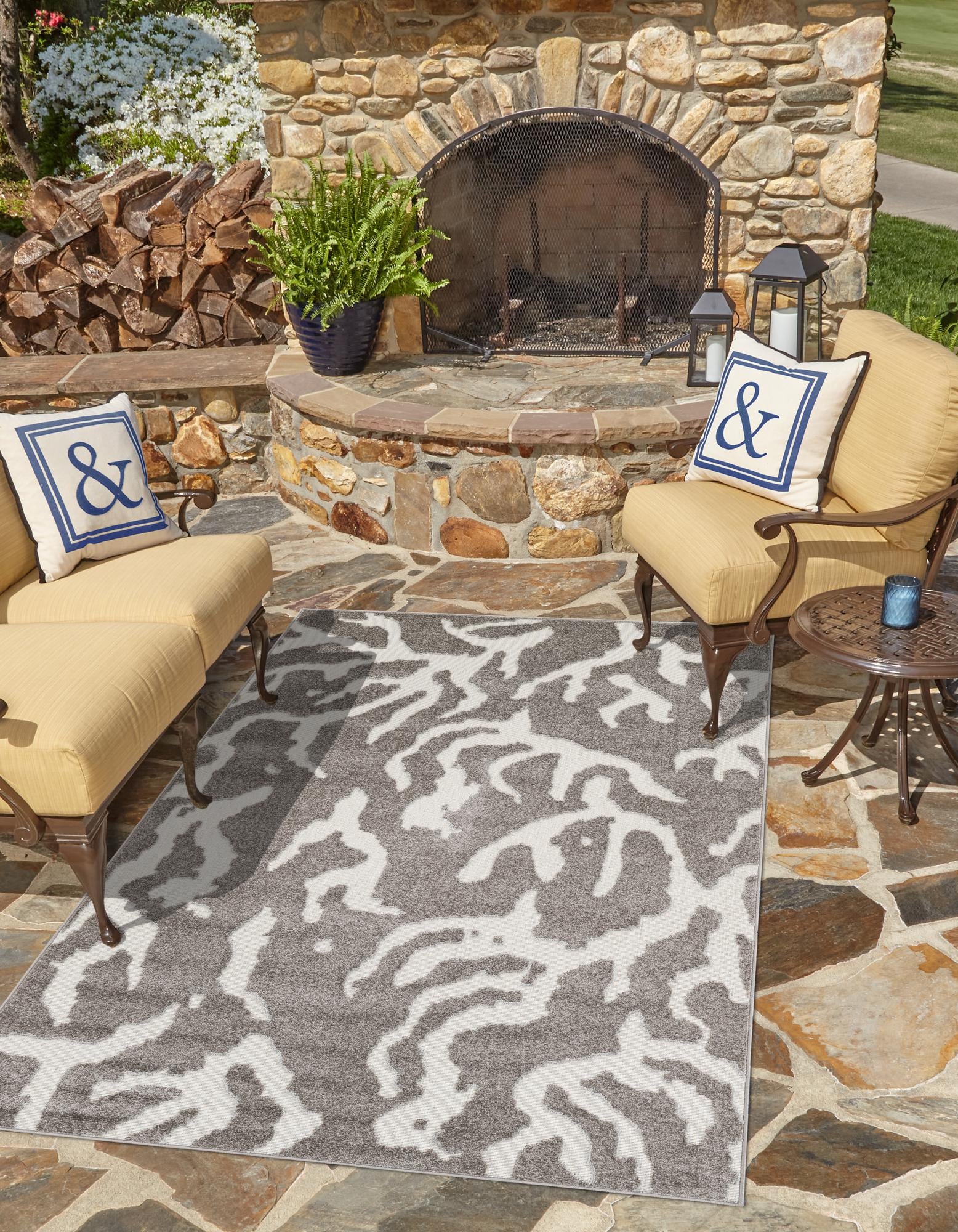 Gray 10' x 14' Sabrina Soto Indoor / Outdoor Rug | Rugs.com