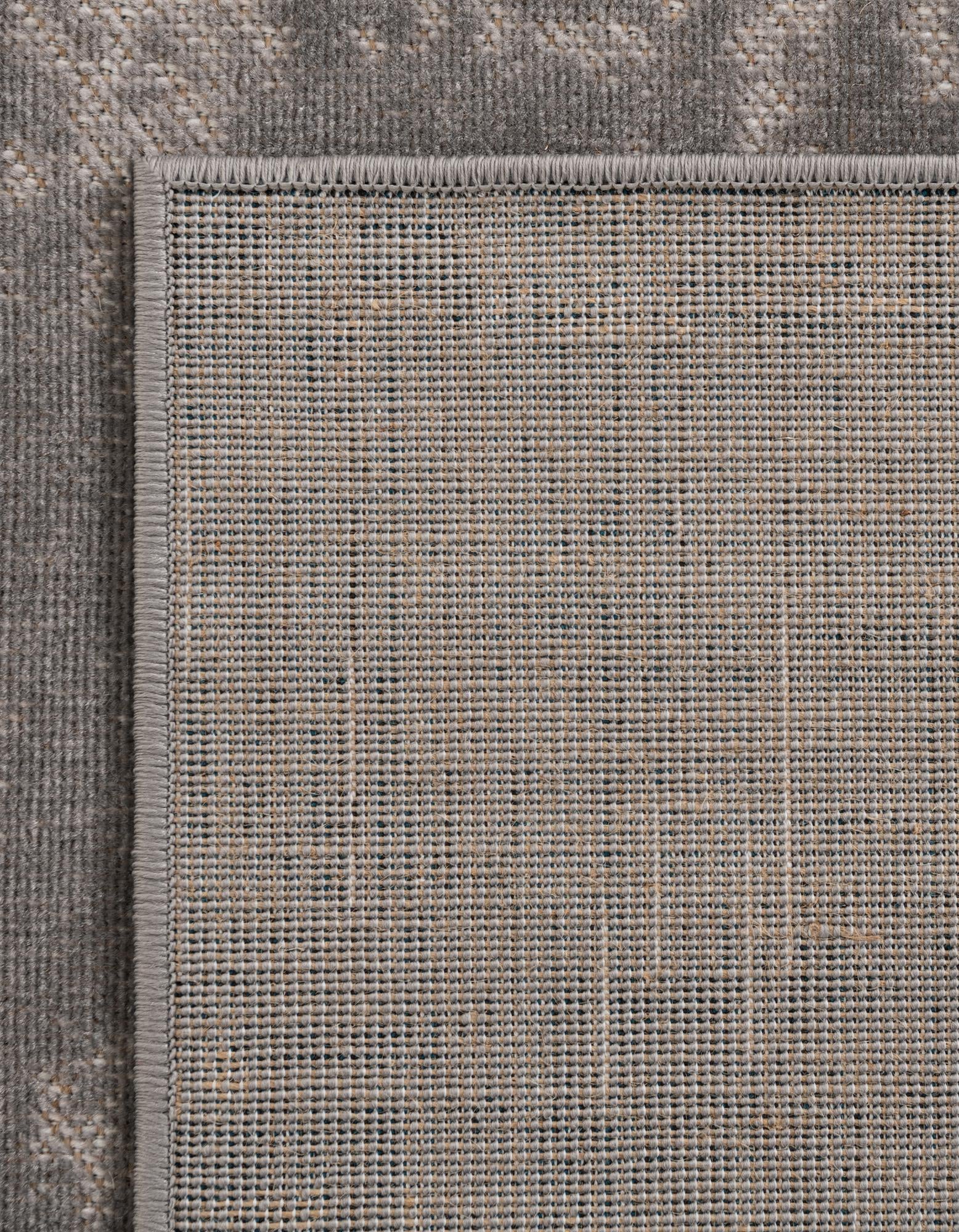 Gray 5' 3 x 8' Valencia Rug | Rugs.com