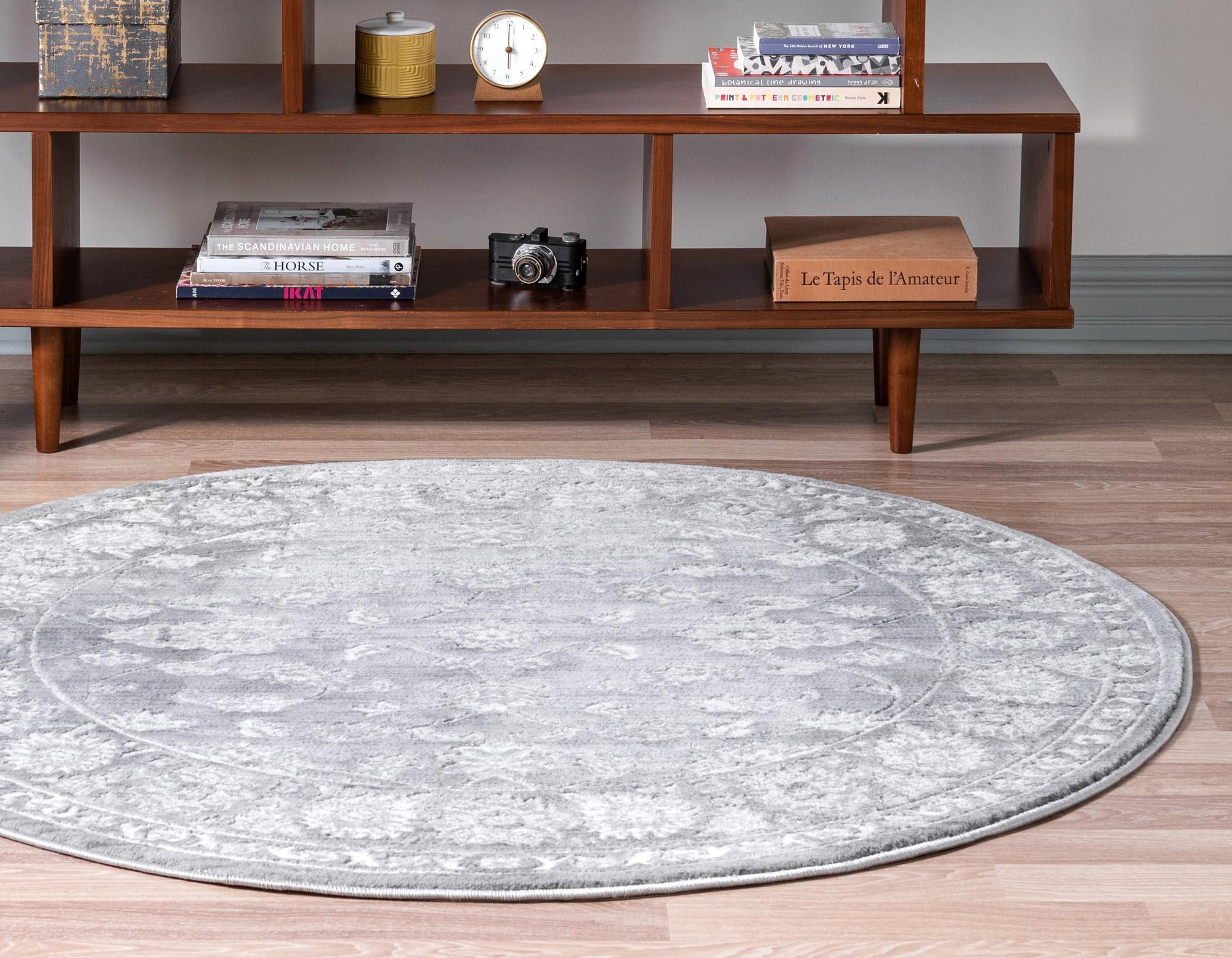 Gray 7' 10 x 7' 10 Boston Round Rug | Rugs.com