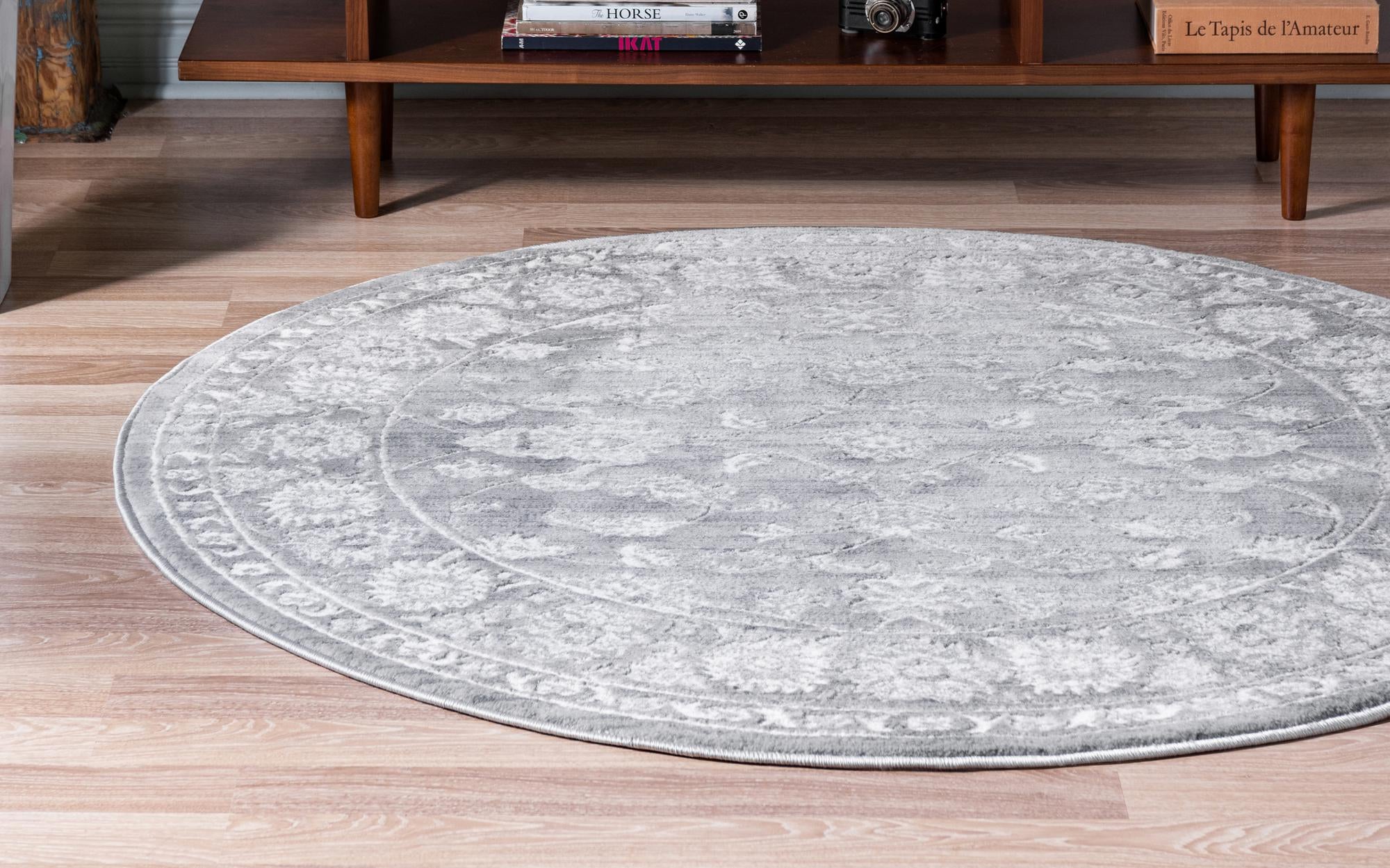 Gray 7' 10 x 7' 10 Boston Round Rug | Rugs.com