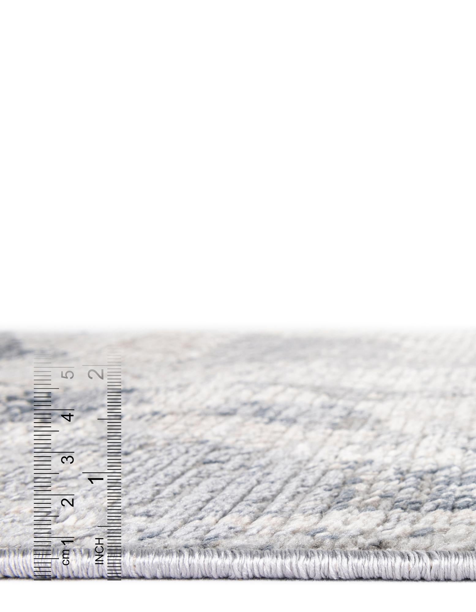 Gray 4' x 4' Caspian Round Rug | Rugs.com