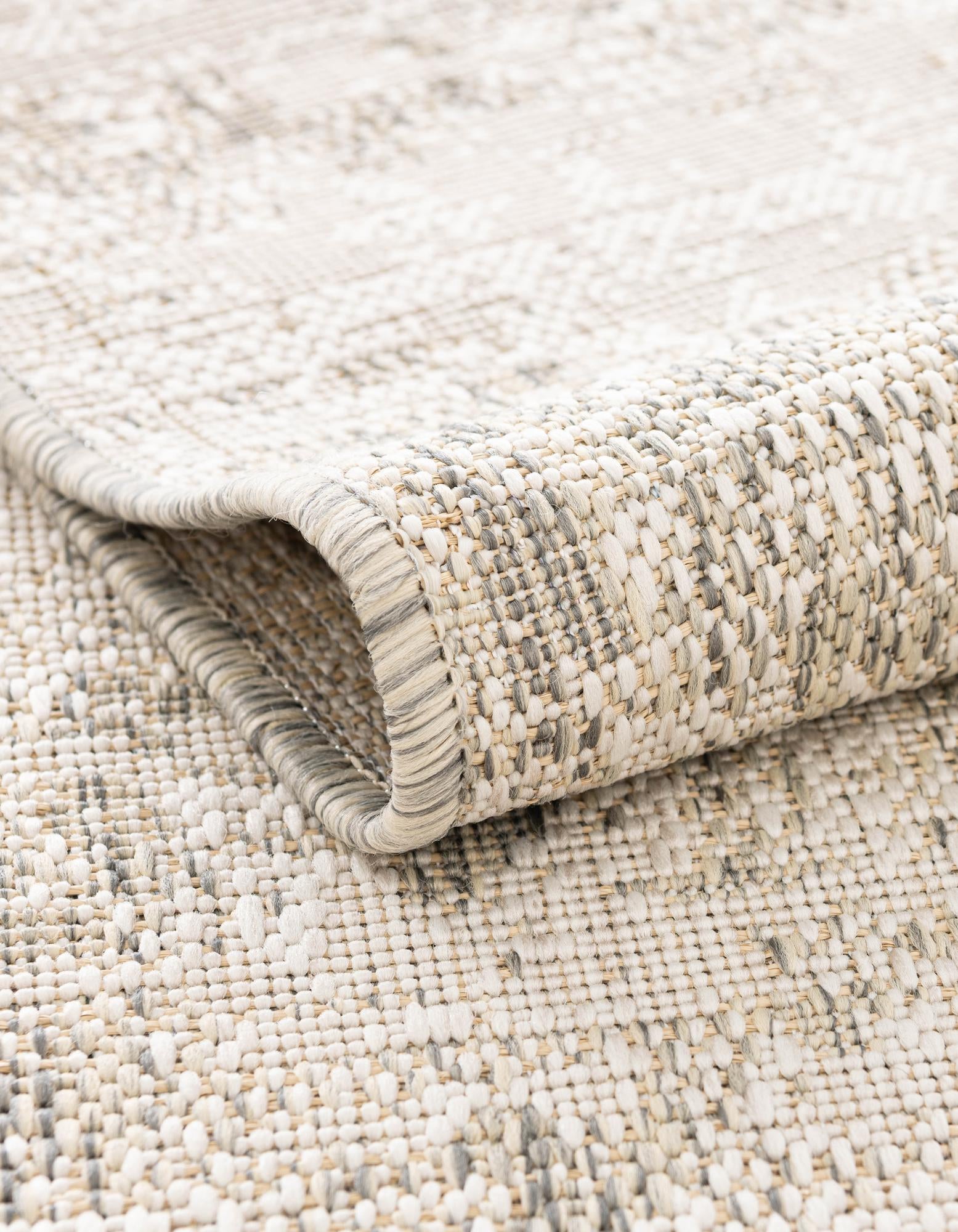 Gray 3' x 3' Modern Indoor / Outdoor Round Rug | Rugs.com