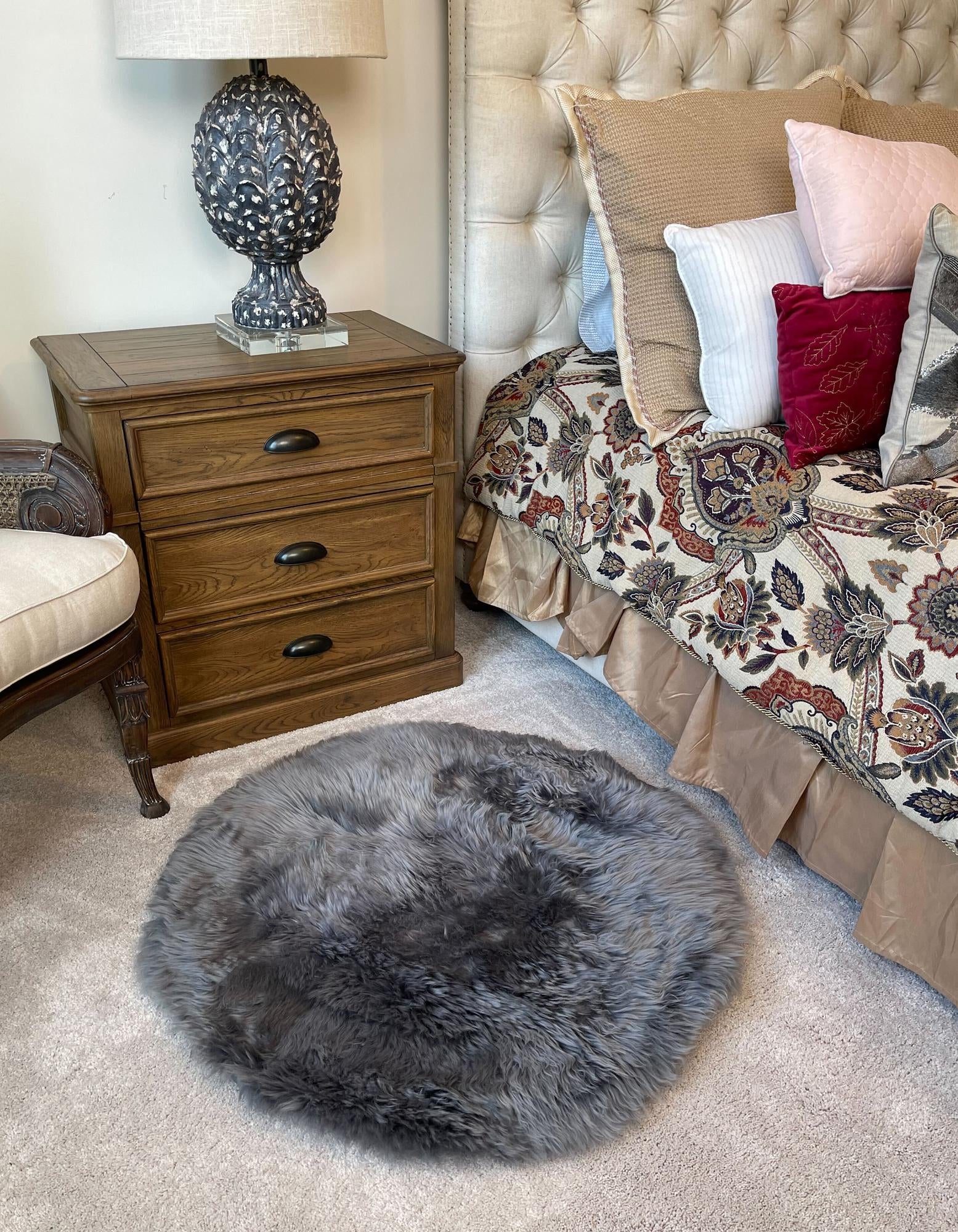 Gray 2' x 2' Sheepskin Round Rug | Rugs.com