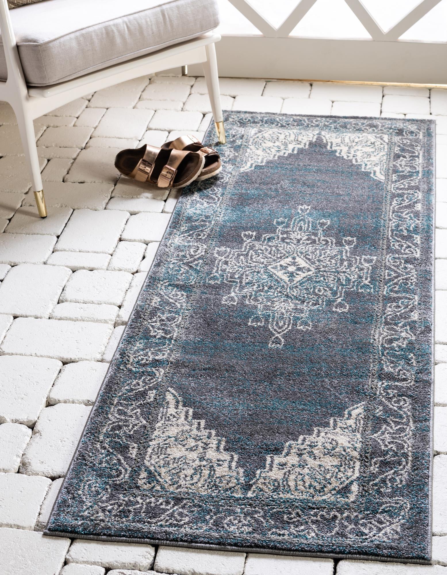 Gray 2' 7 x 10' Amaya Runner Rug | Rugs.com