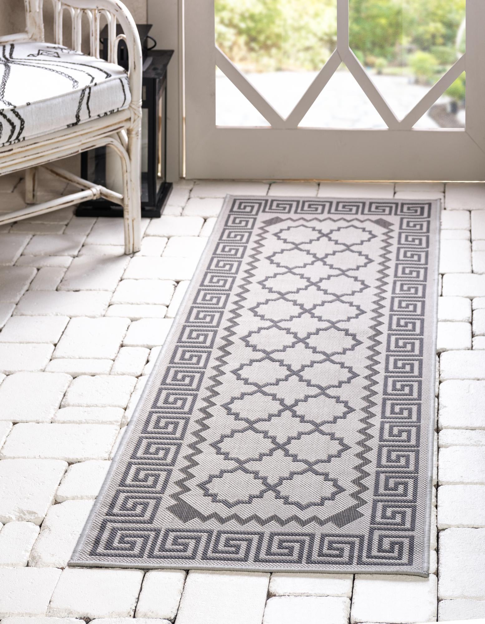 Light Brown 2' 2 x 6' Lattice Indoor / Outdoor Runner Rug | Rugs.com