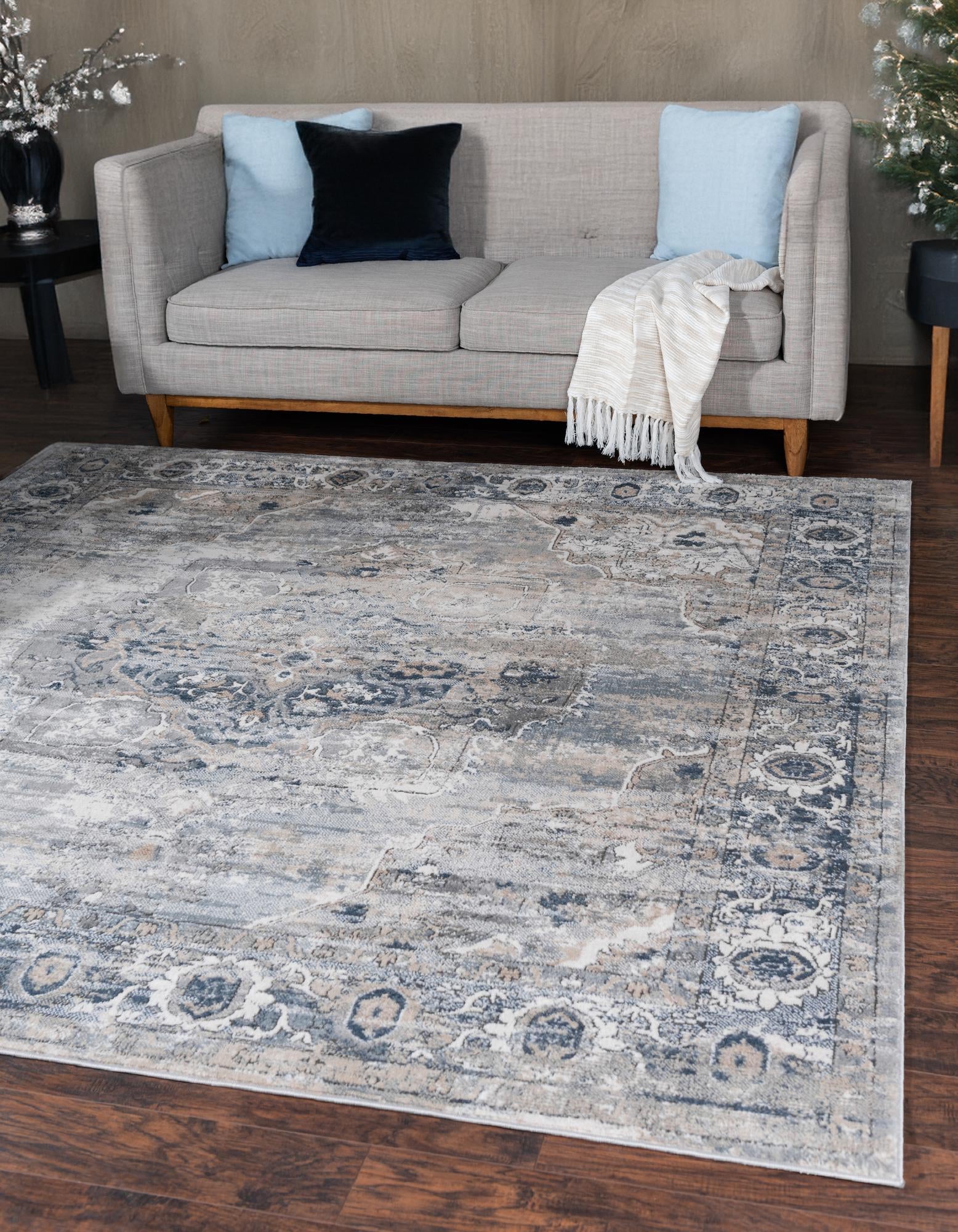 Gray 7' 10 x 7' 10 Oregon Square Rug | Rugs.com