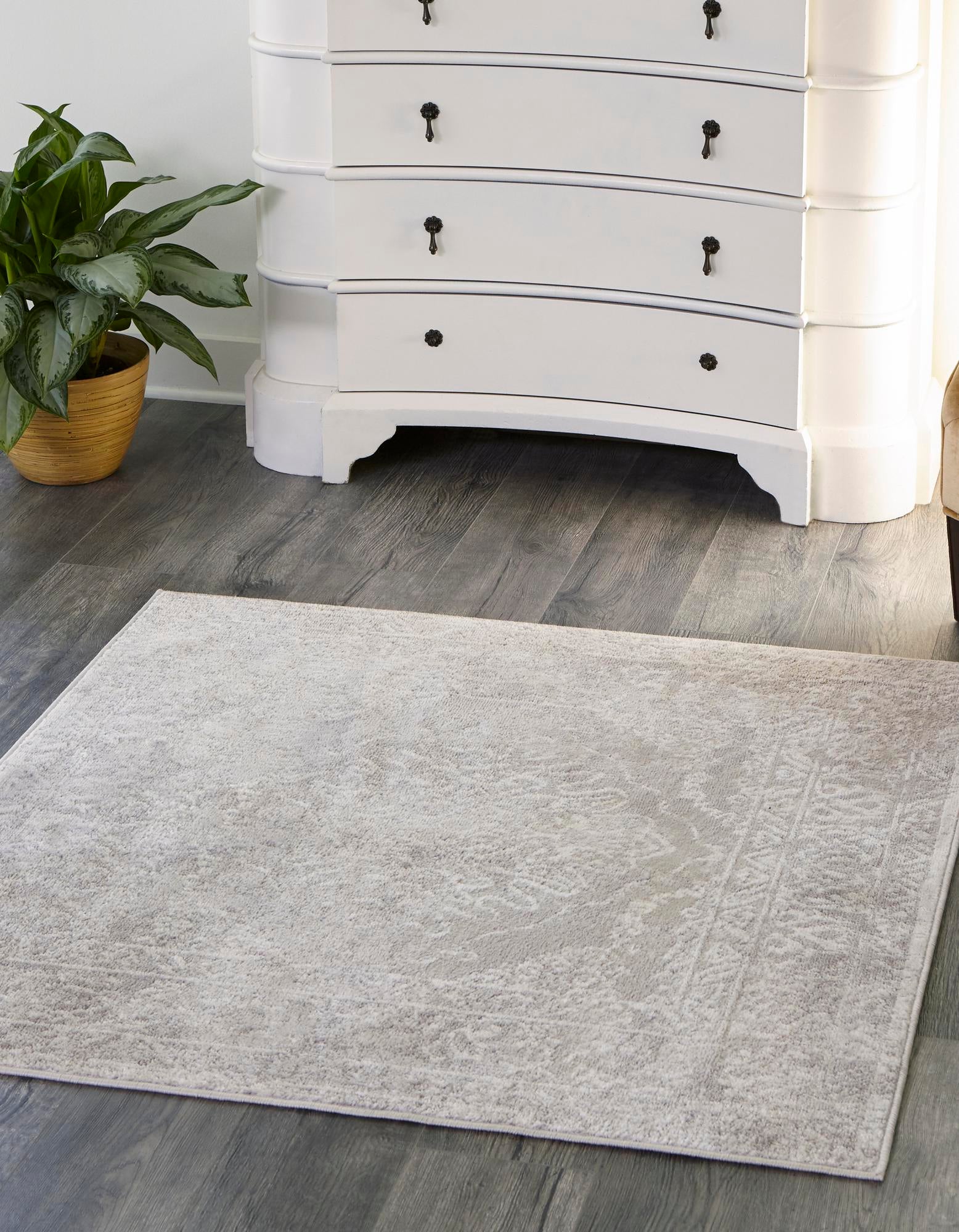 Gray 6' x 6' Oxford Square Rug | Rugs.com