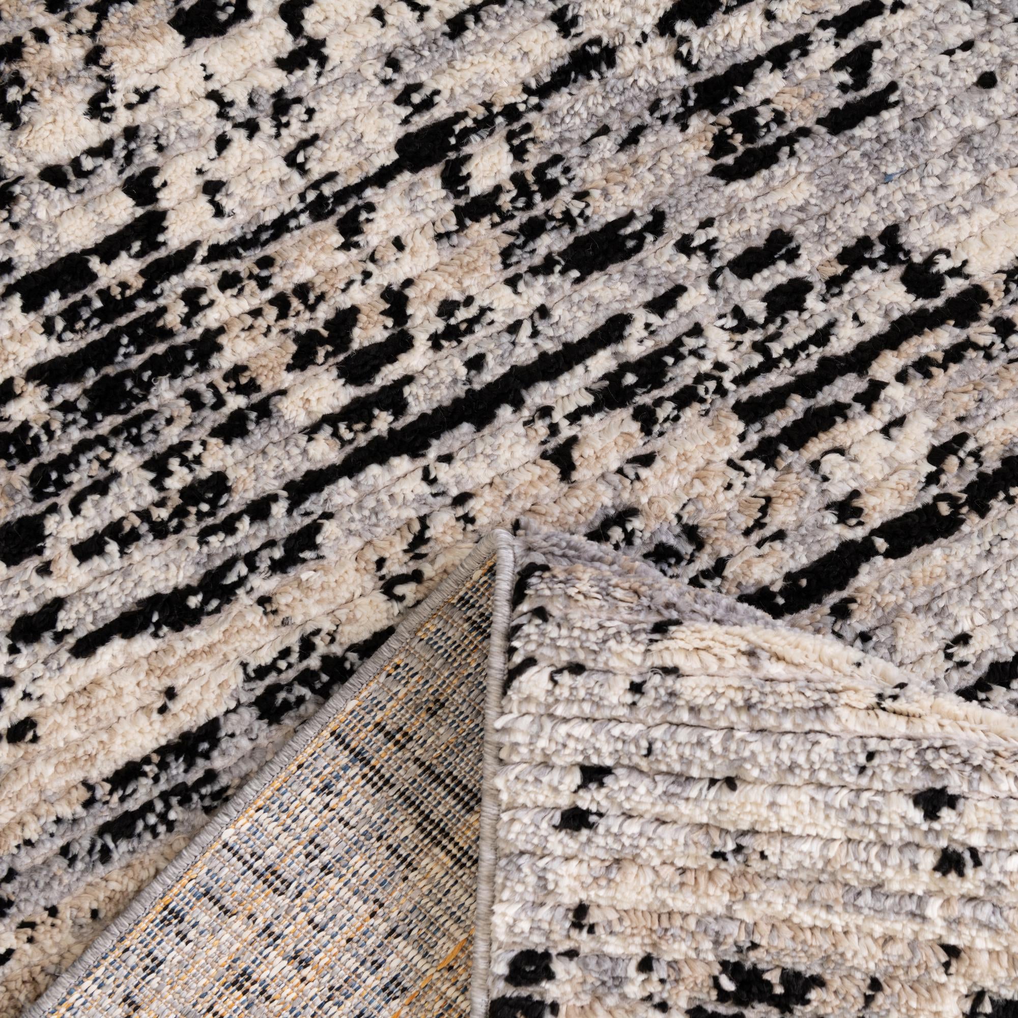 Gray 8' x 8' Tucson Square Rug | Rugs.com