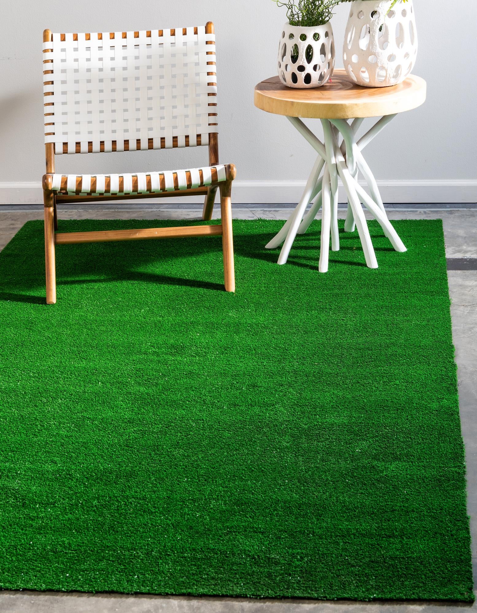 Grass Green 5' 3 x 8' Solid Shag Rug | Rugs.com