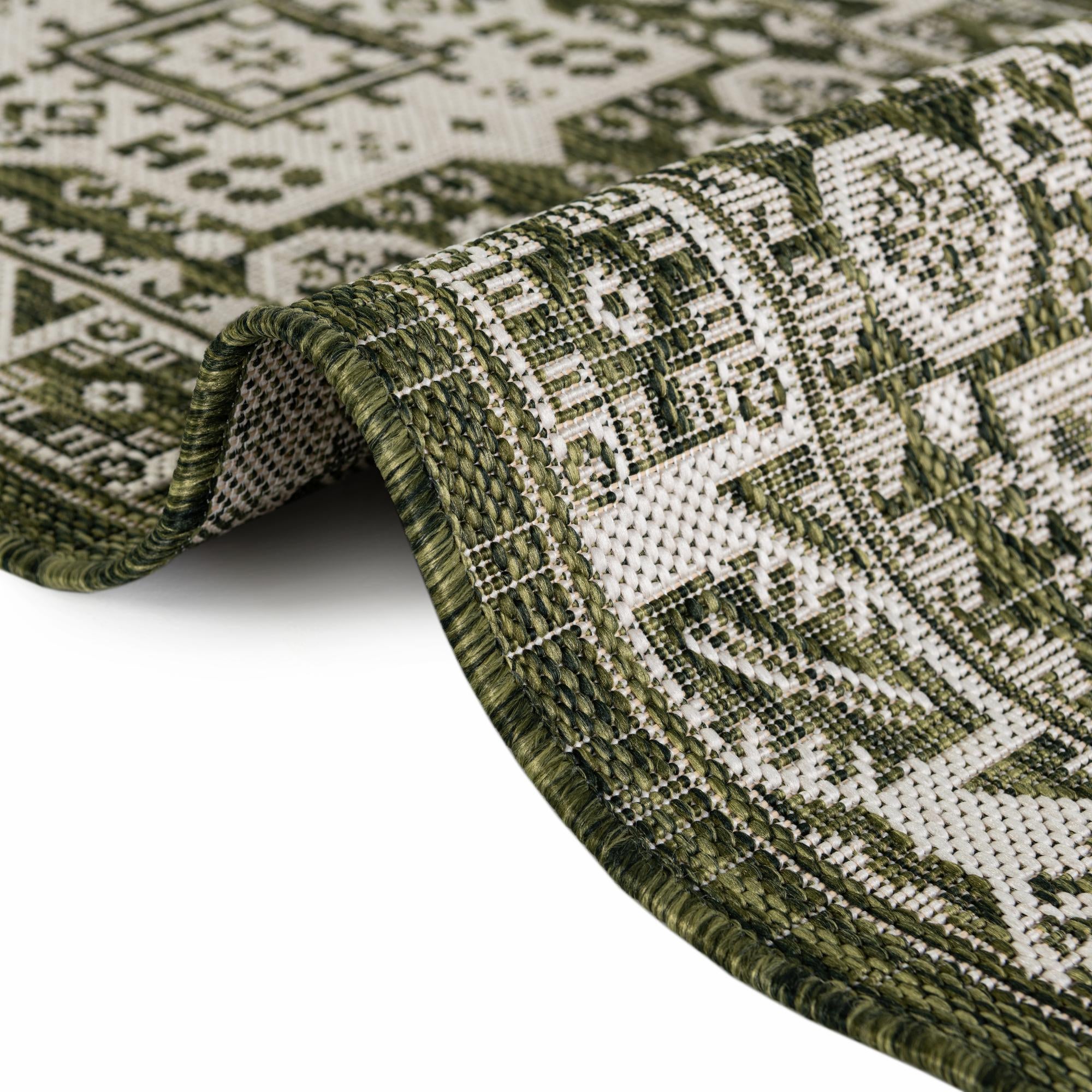 Green 9' x 12' Aztec Indoor / Outdoor Rug | Rugs.com