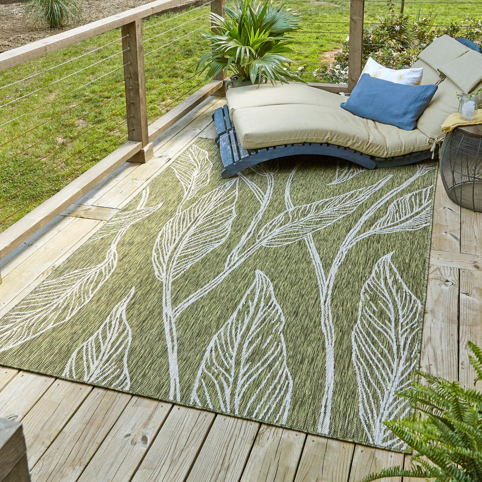 Green 10' x 13' Botanical Indoor / Outdoor Rug | Rugs.com