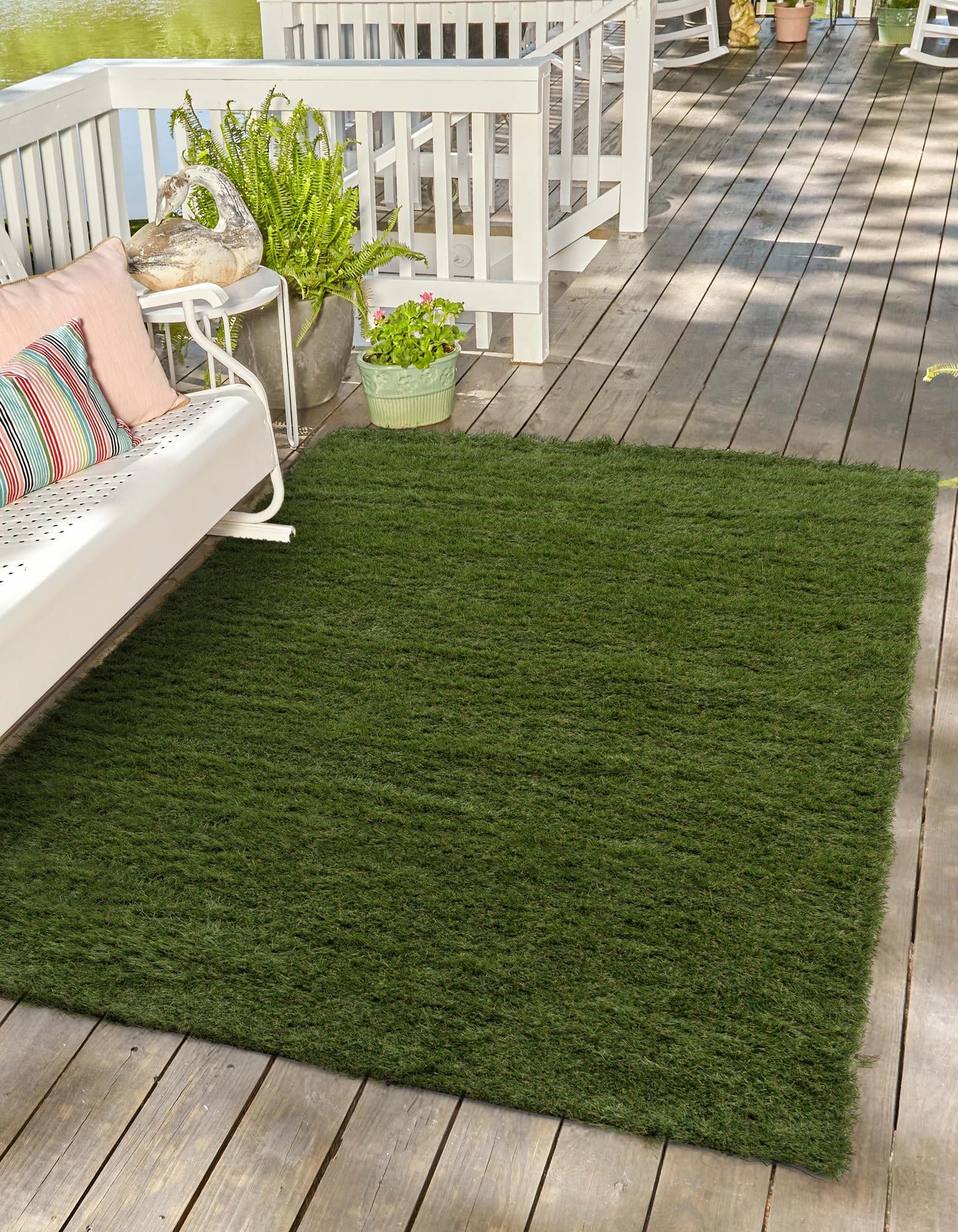 Green 10' x 14' Grass Indoor / Outdoor Rug | Rugs.com