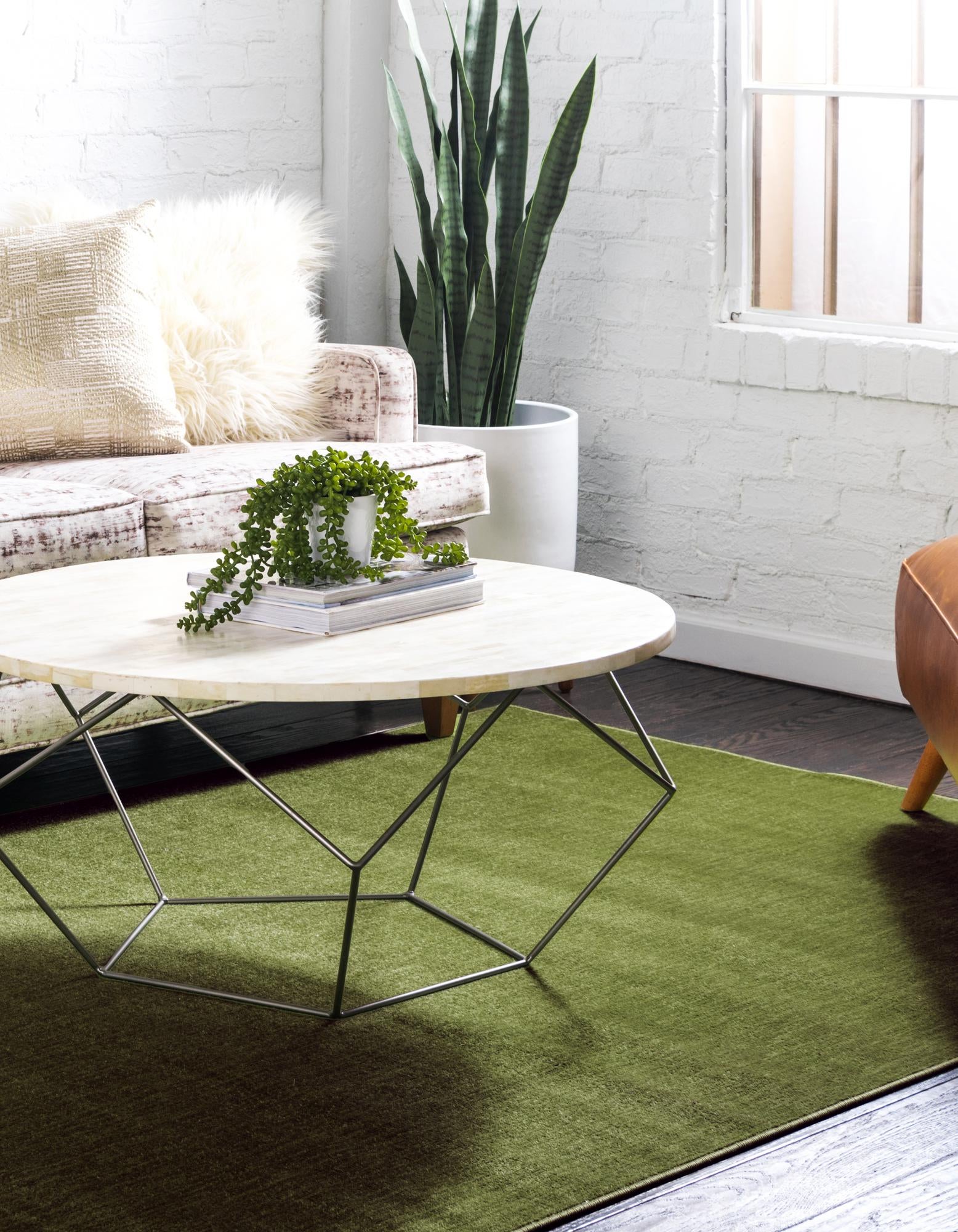 Green 7' x 10' SoHo Rug | Rugs.com