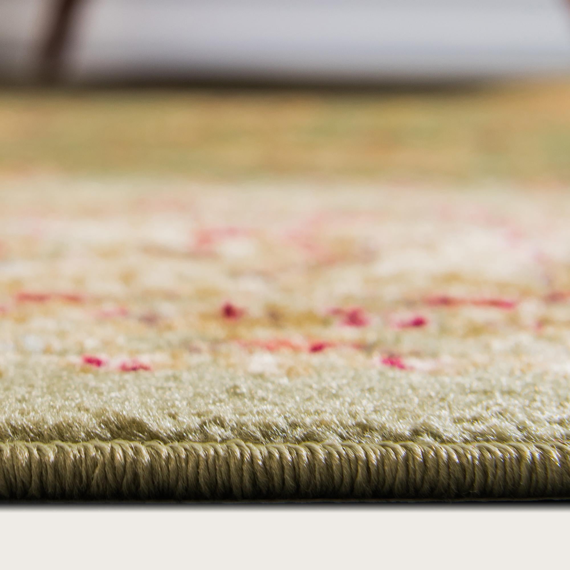 Green 7' 10 x 7' 10 Aditi Round Rug | Rugs.com