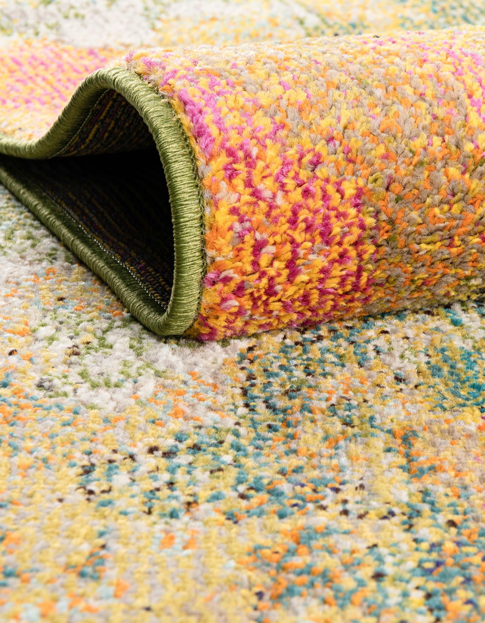 Green 7' 10 x 7' 10 Haerfest Round Rug | Rugs.com