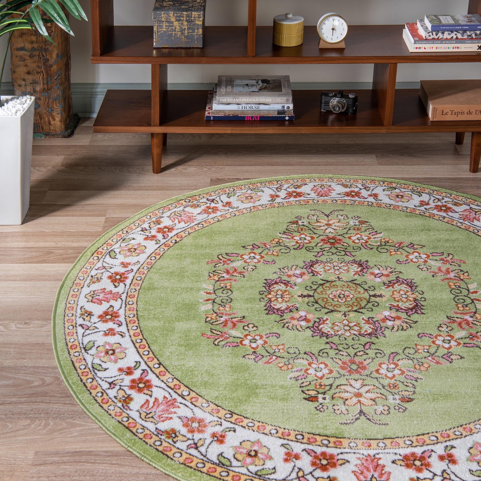 Green 5' 3 x 5' 3 Lucerne Round Rug | Rugs.com