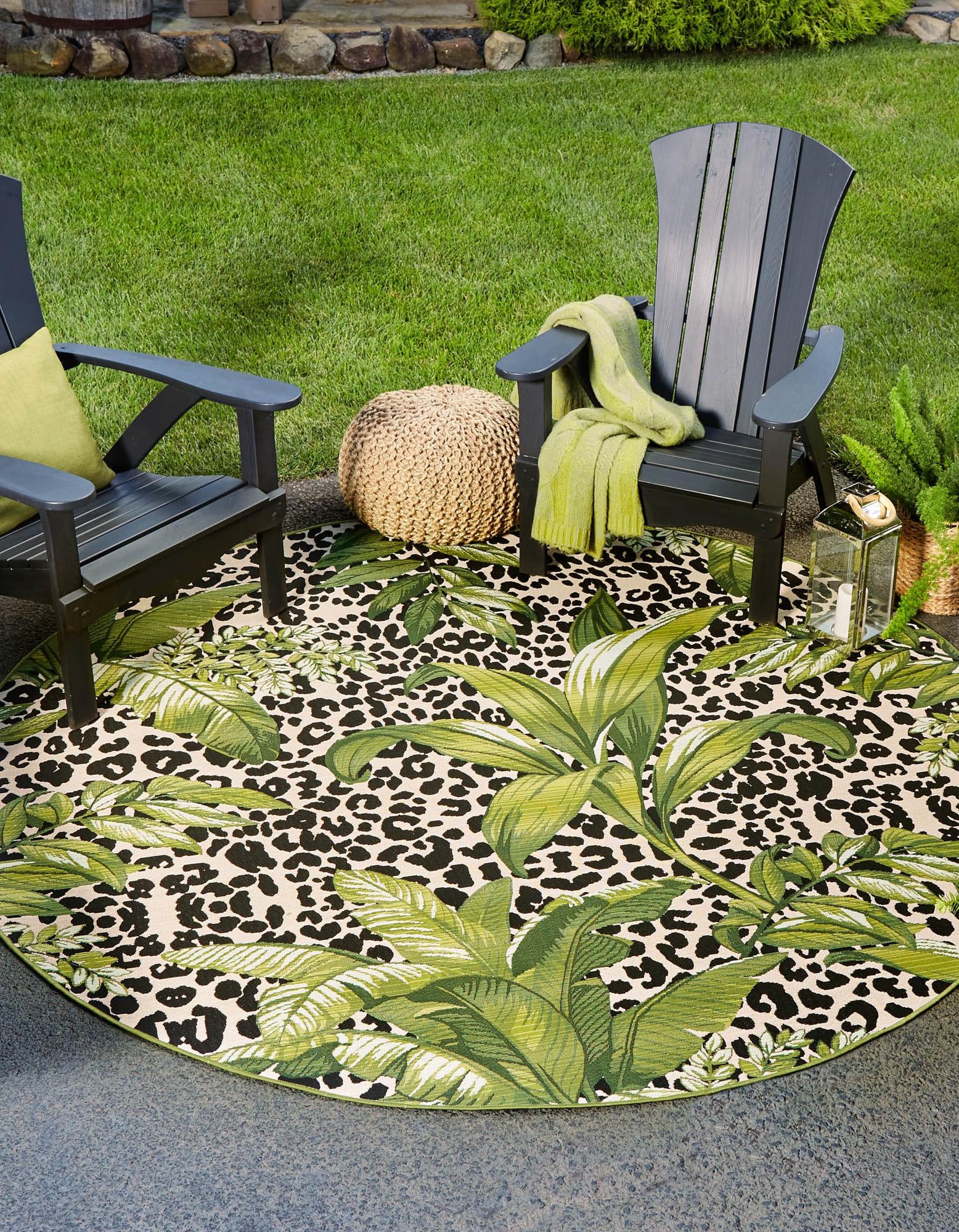 Green 10' x 10' Botanical Indoor / Outdoor Round Rug | Rugs.com