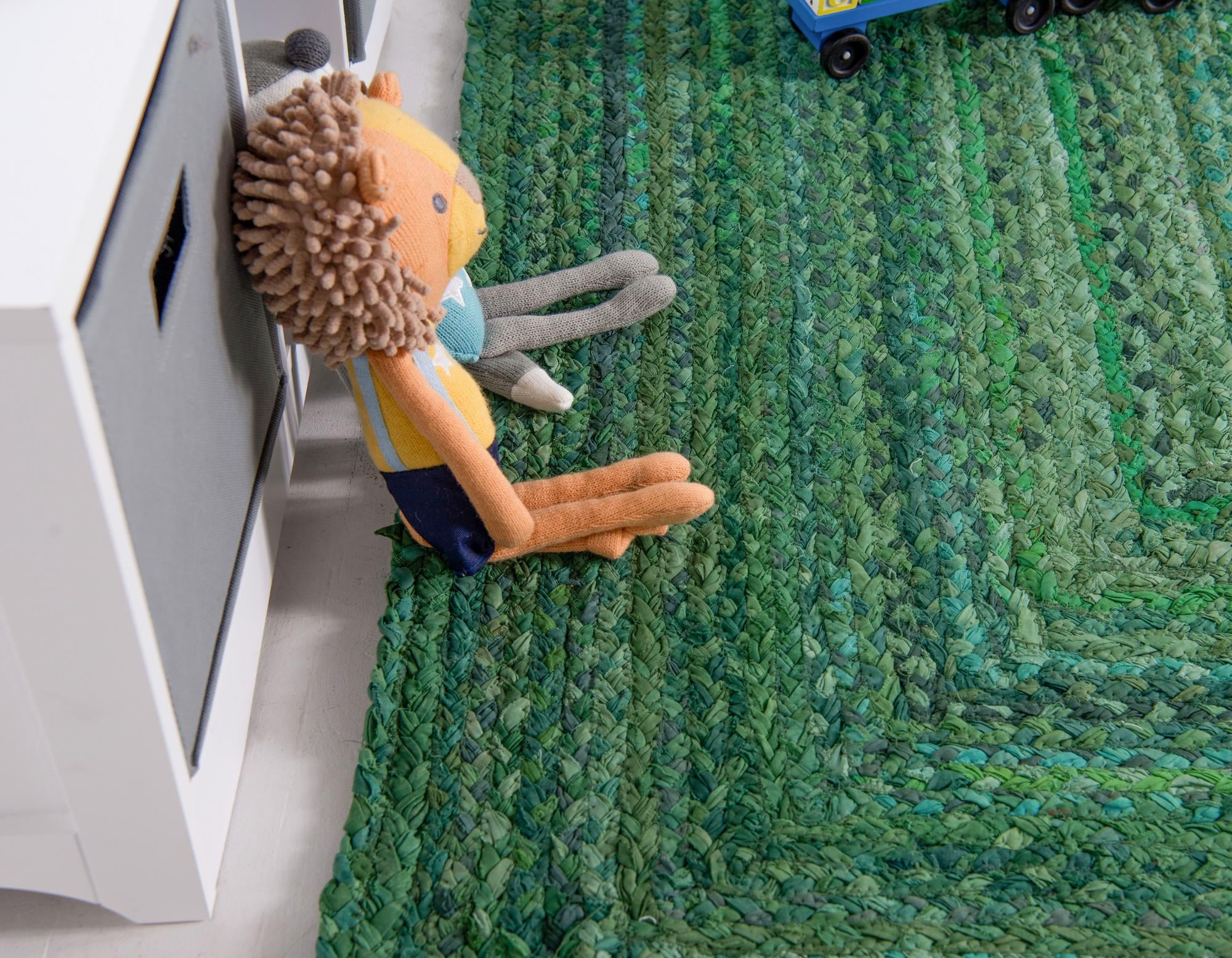 Green 2' 6 x 6' 1 Hand Braided Chindi Runner Rug | Rugs.com