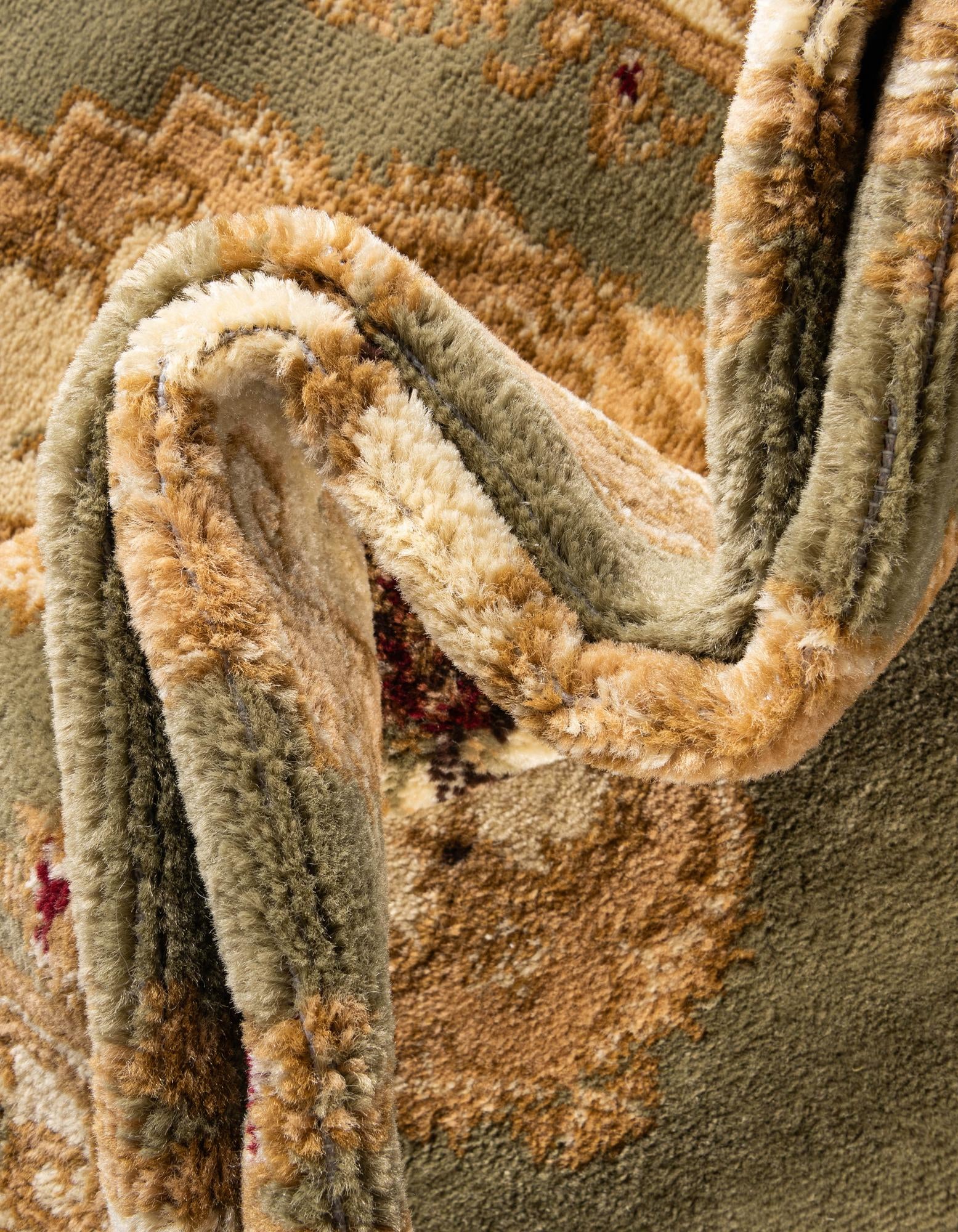 Green 2' 7 x 12' Chateau Runner Rug | Rugs.com
