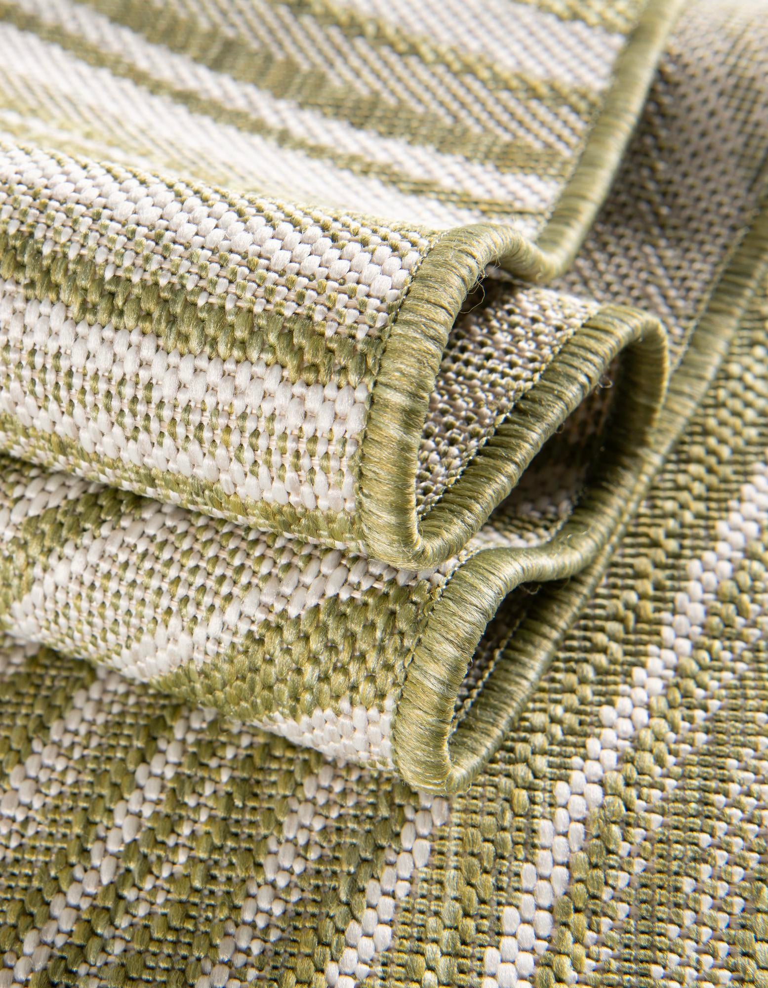 Green 2' x 6' Modern Indoor / Outdoor Runner Rug | Rugs.com