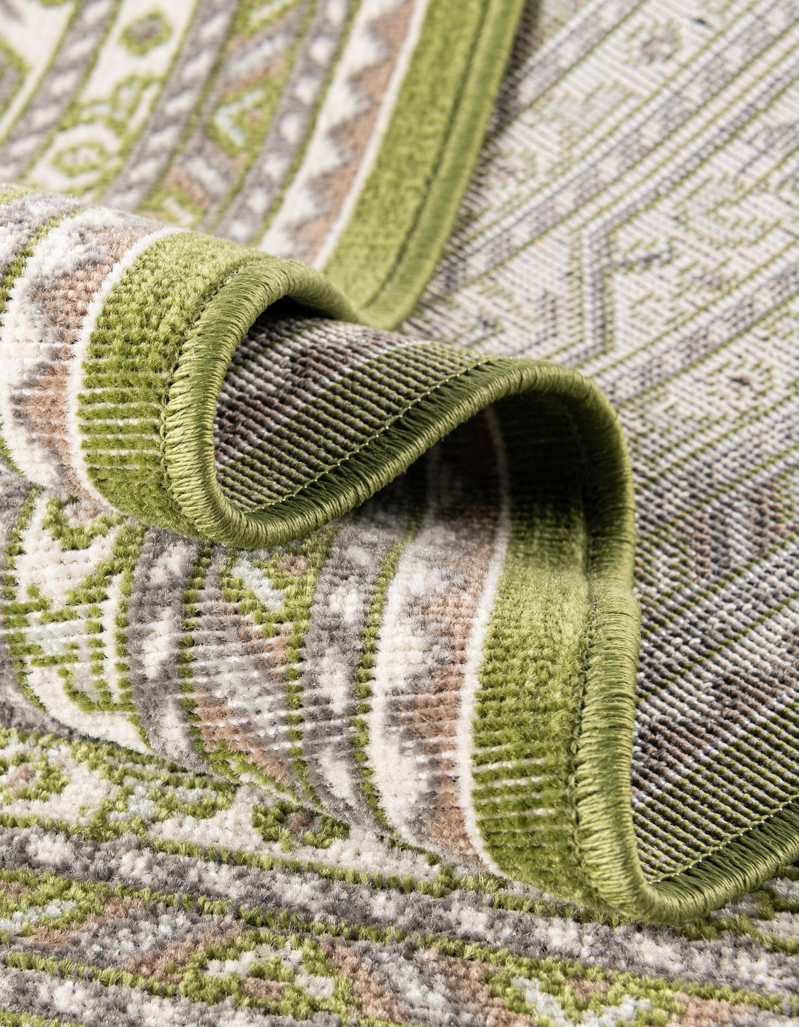 Green 2' 9 x 9' 10 SoHo Runner Rug | Rugs.com