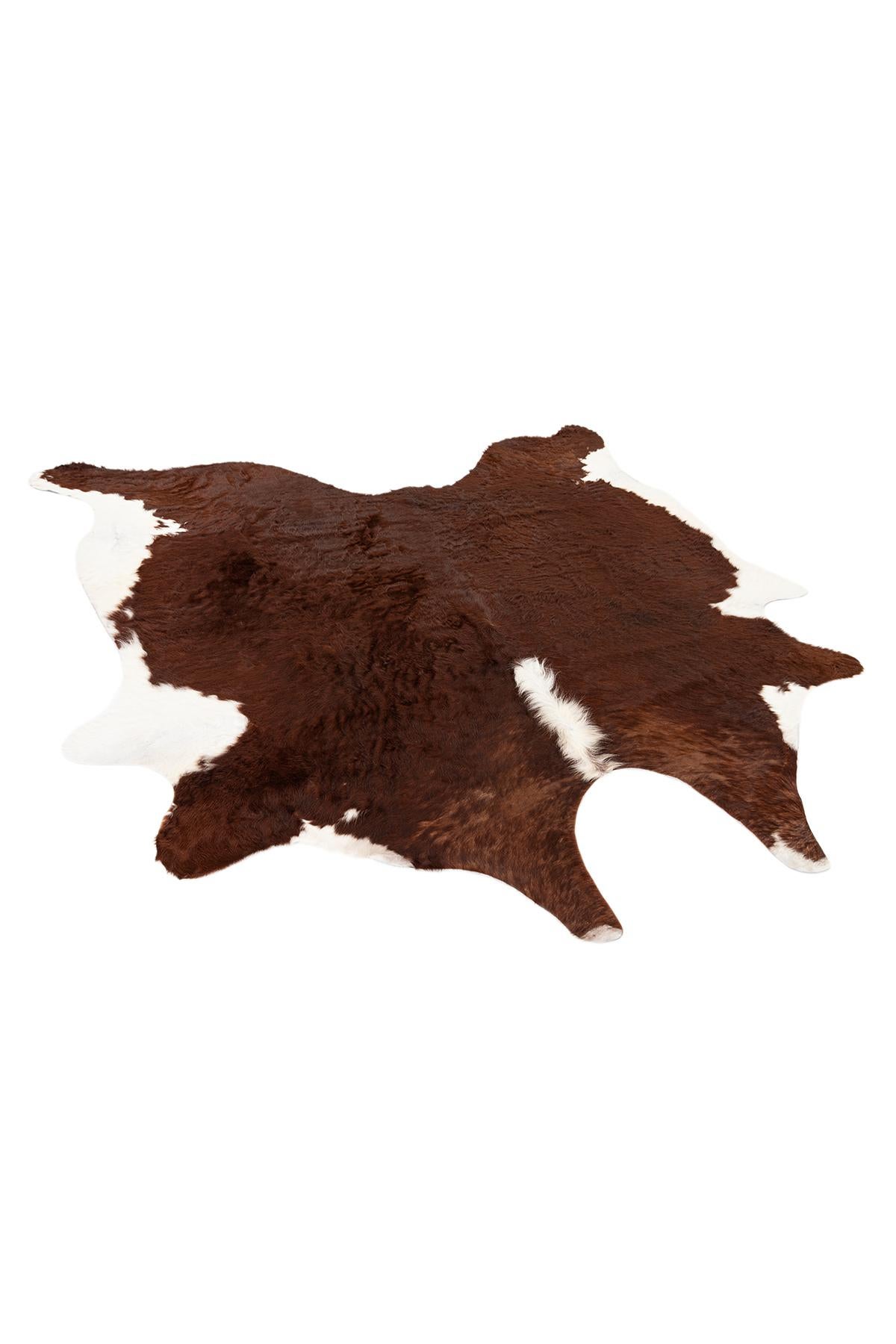 Hereford 7' x 7' 3 Cowhide Leather Freeform Rug | Rugs.com