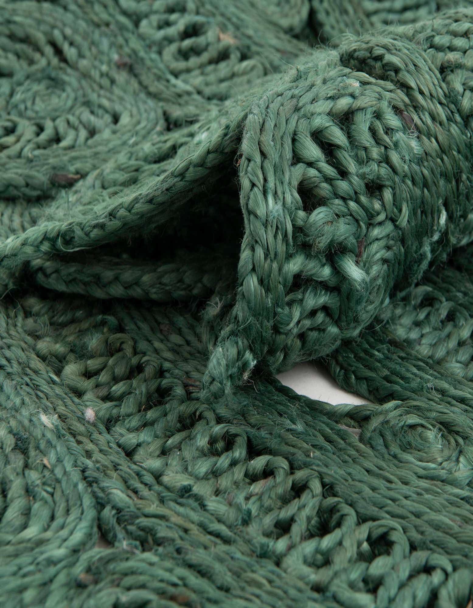 Hunter Green 2' x 3' 1 Hand Braided Jute Oval Rug | Rugs.com