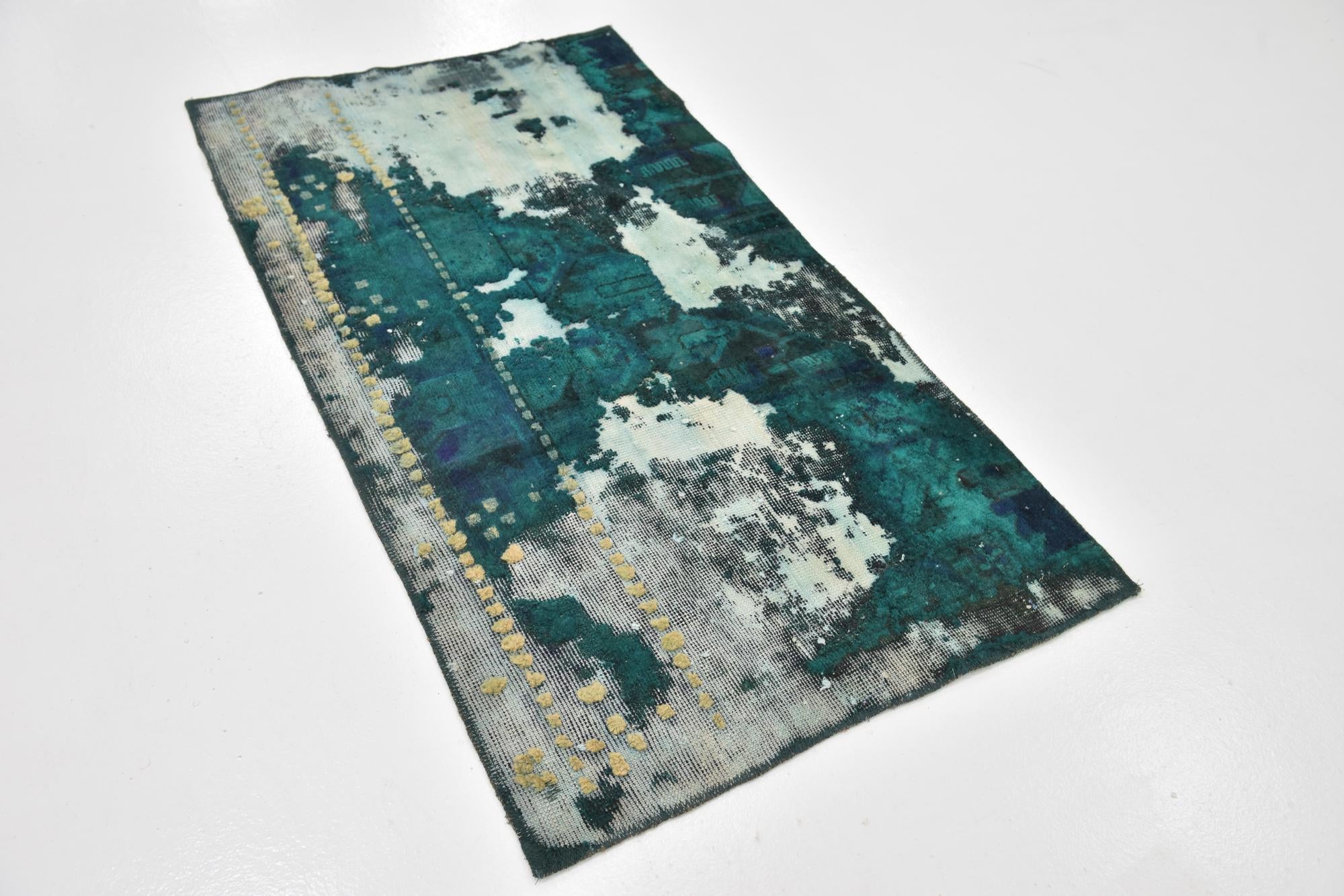 Hunter Green 2' 8 x 4' 10 Hand Knotted Ultra Vintage Persian Wool Rug ...