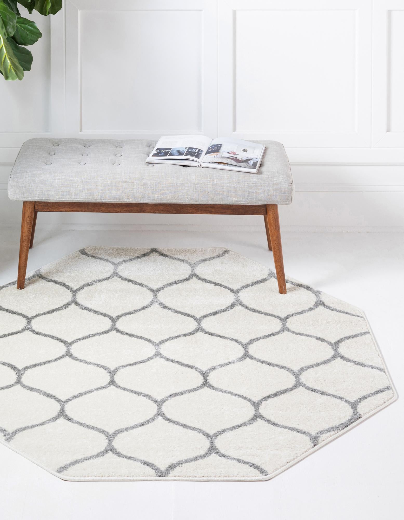 Ivory 5' x 5' Lattice Frieze Octagon Rug | Rugs.com