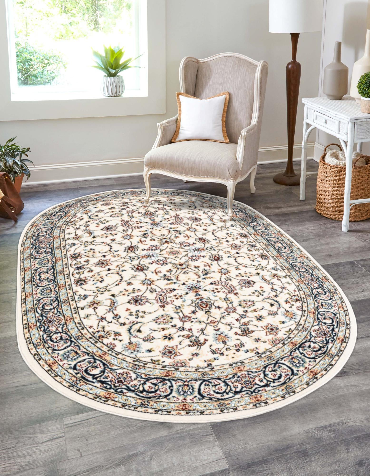 Ivory 4' x 6' Nain Design Oval Rug | Rugs.com