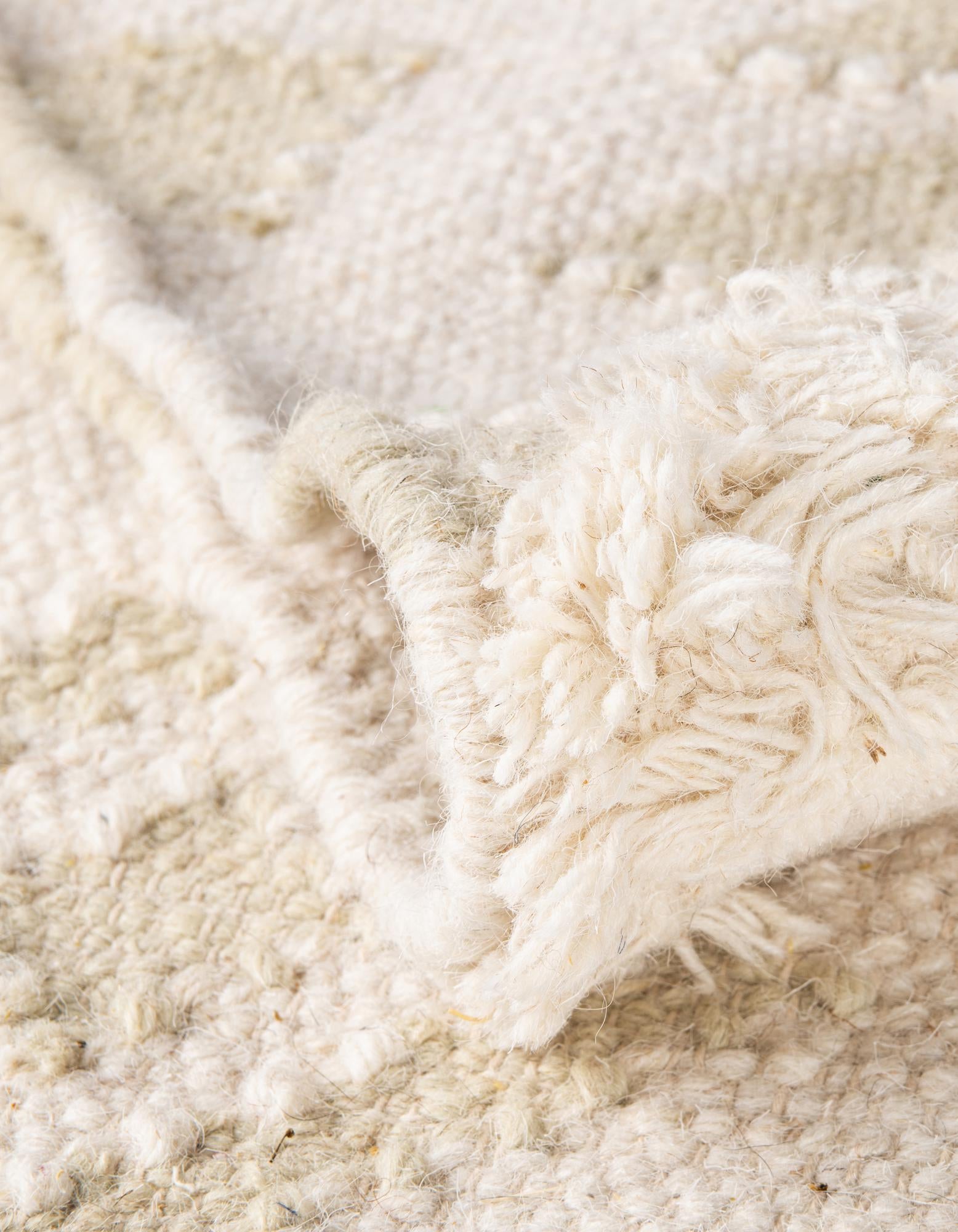 Ivory 5' 1 x 8' Hand Woven Arizona Wool Rug | Rugs.com