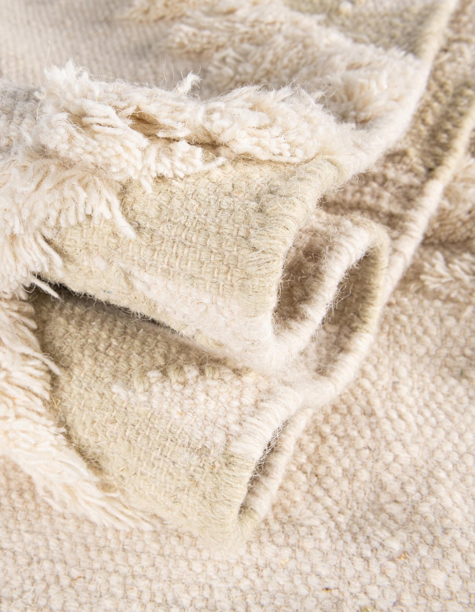 Ivory 5' 1 x 8' Hand Woven Arizona Wool Rug | Rugs.com