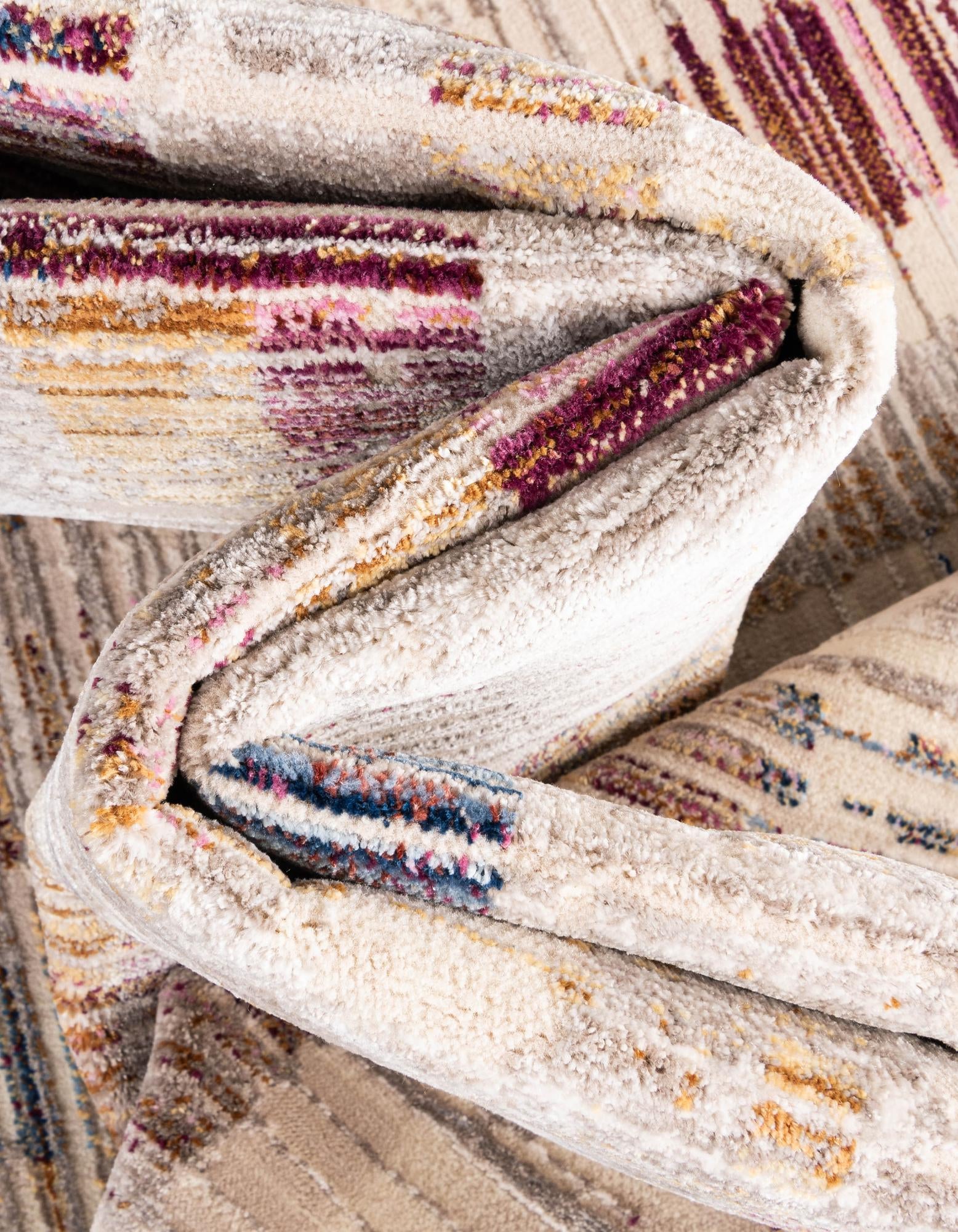 Ivory 7' 10 x 9' 8 Deepa Rug | Rugs.com