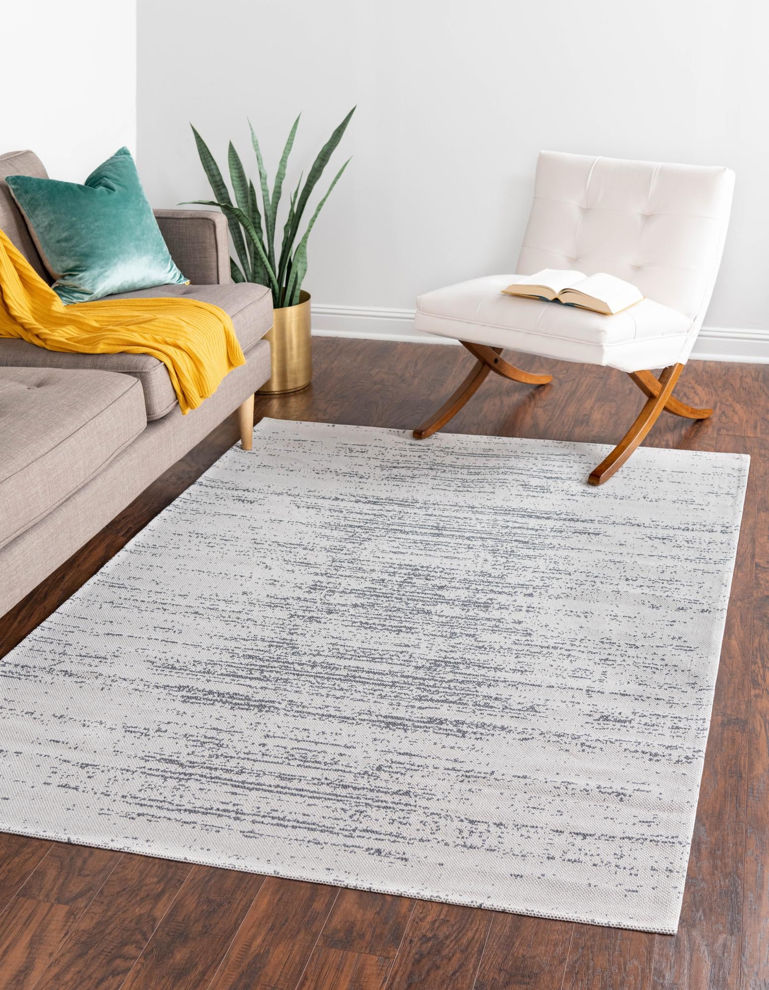 Ivory 8' 5 x 11' 4 Georgia Rug | Rugs.com