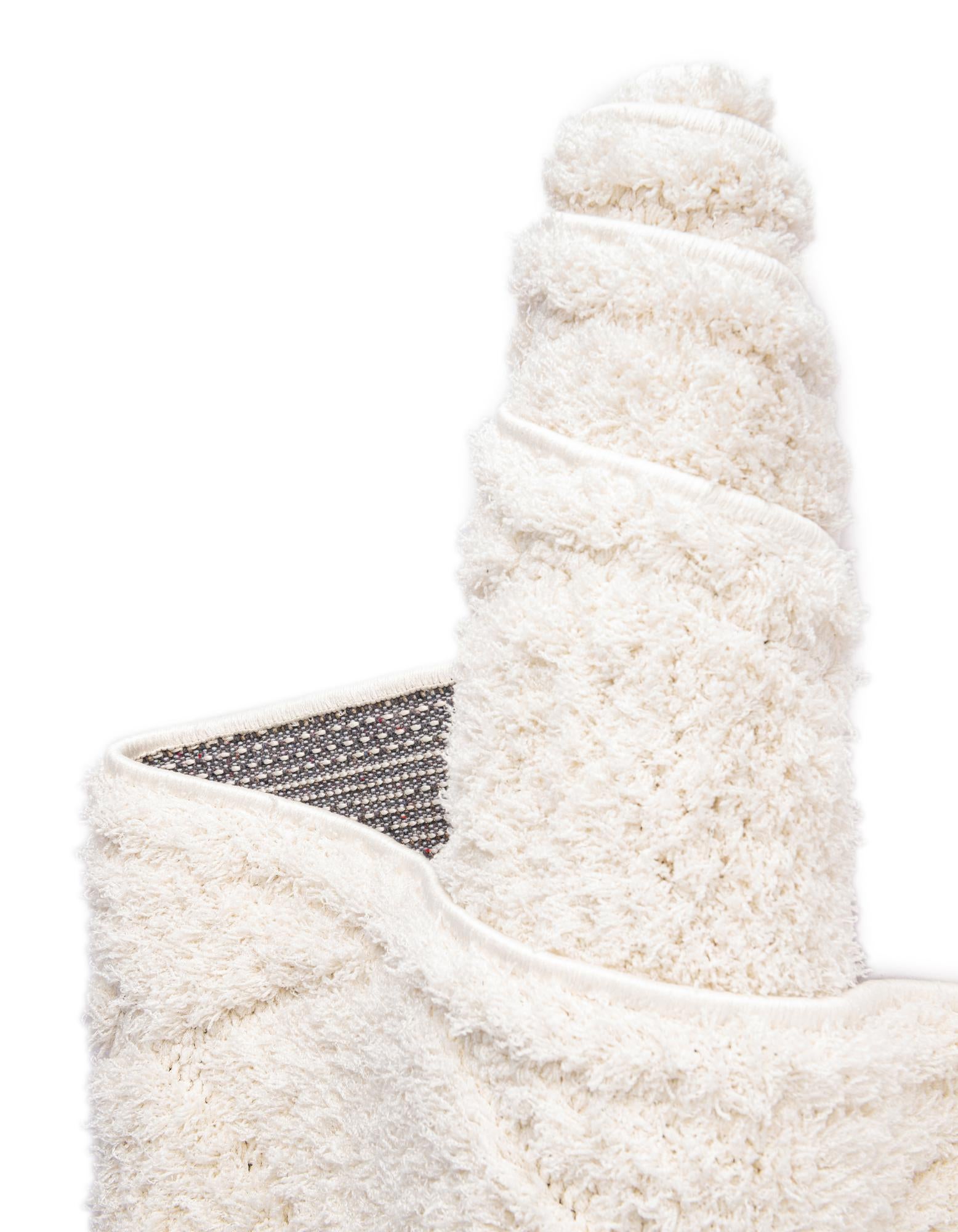 Ivory 8' x 10' Lattice Shag Rug | Rugs.com