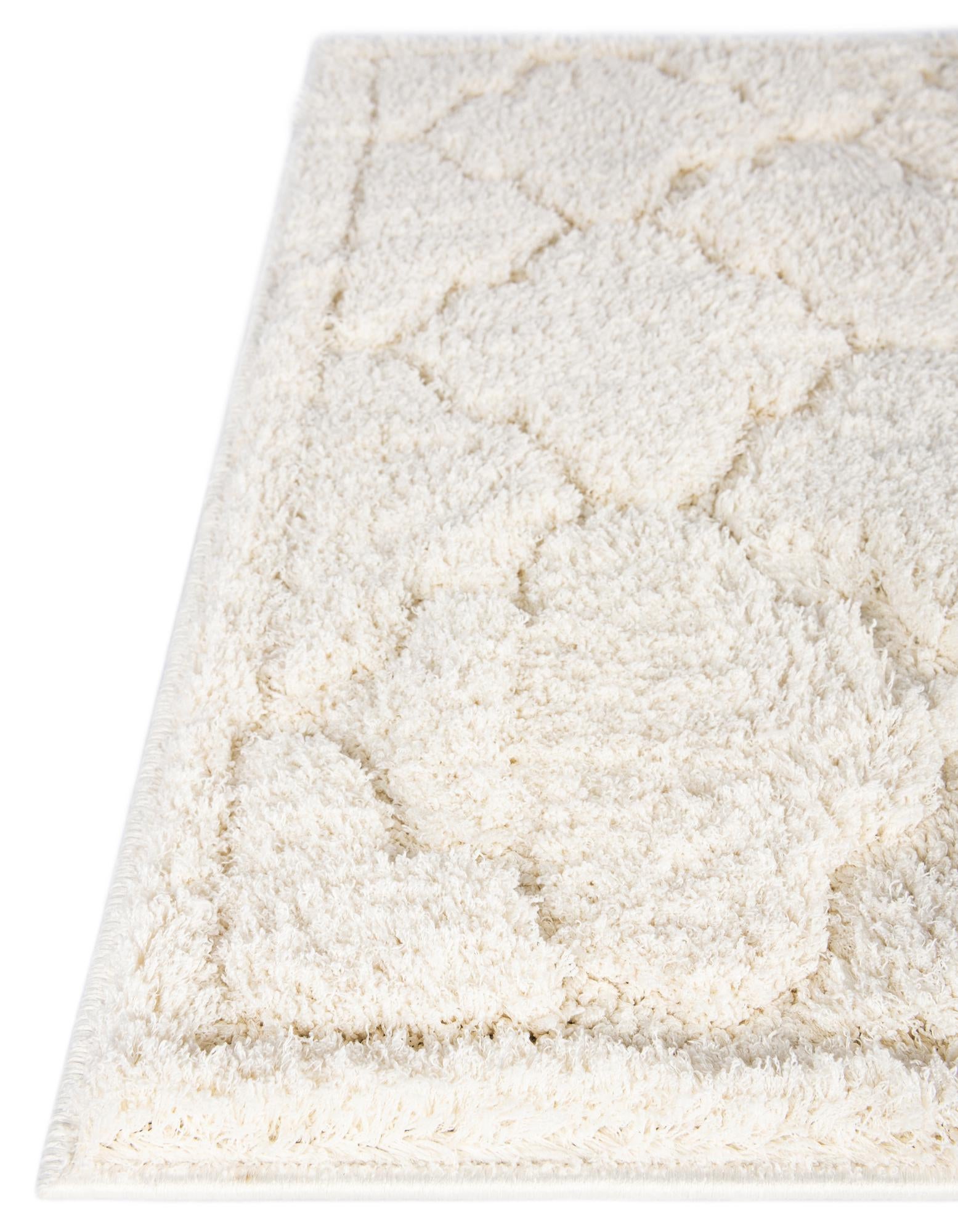 Ivory 8' x 10' Lattice Shag Rug | Rugs.com