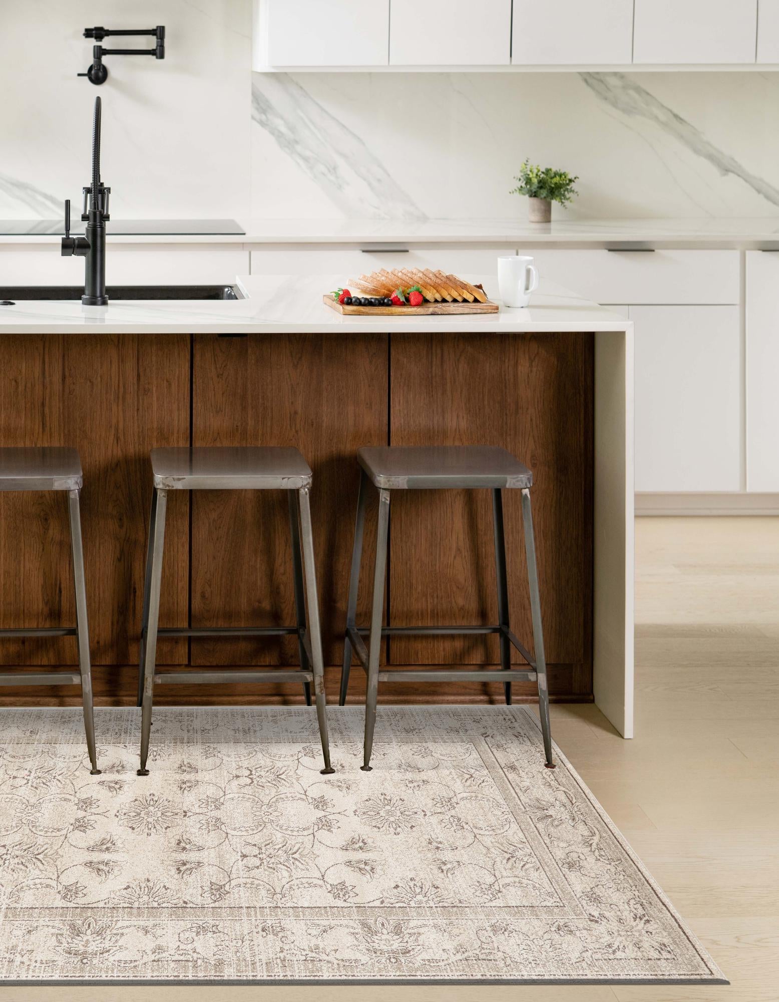 Ivory 9' x 12' Miranda Rug | Rugs.com