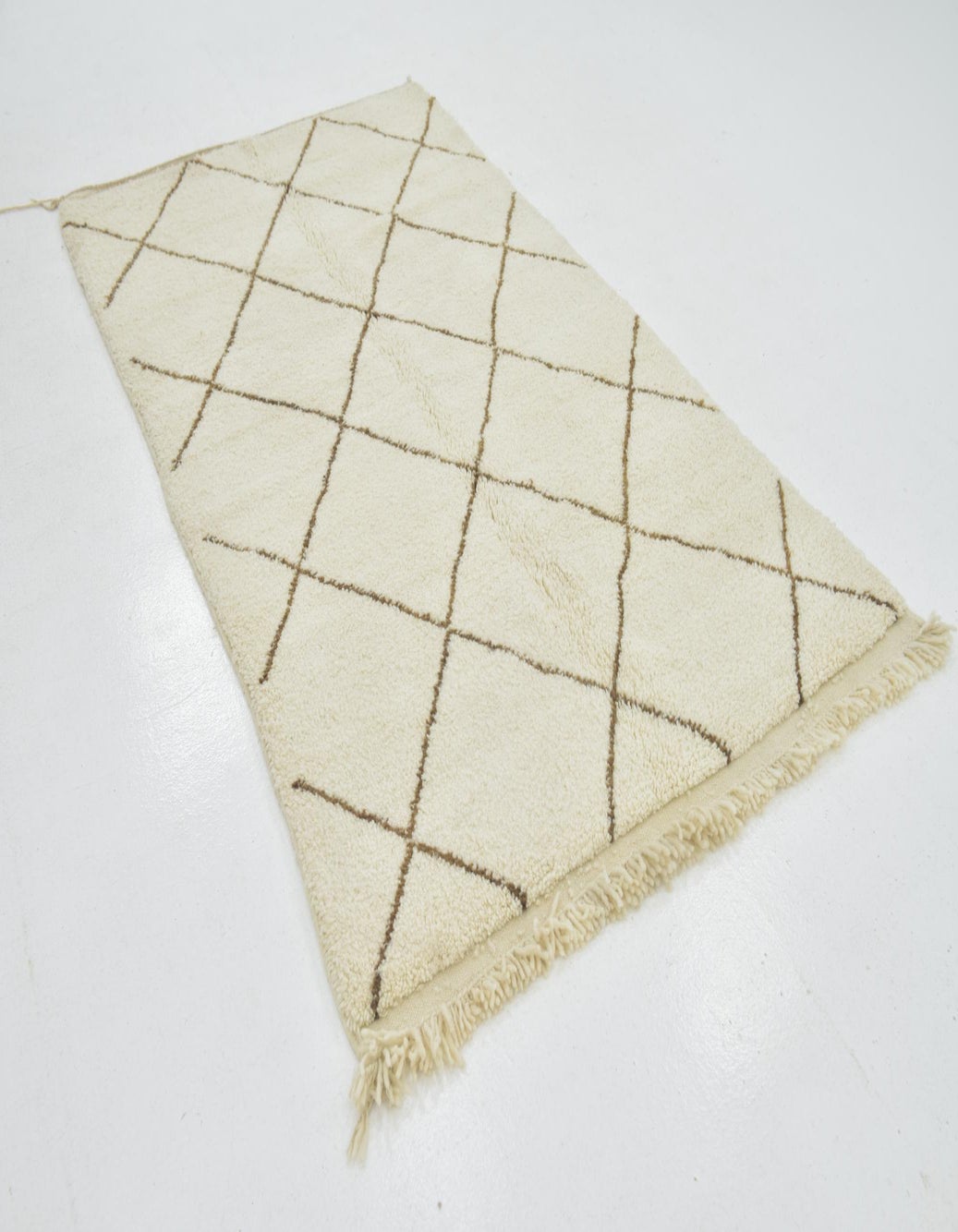 Ivory 4' 9 x 8' 3 Hand Knotted Moroccan Wool Rug | Rugs.com