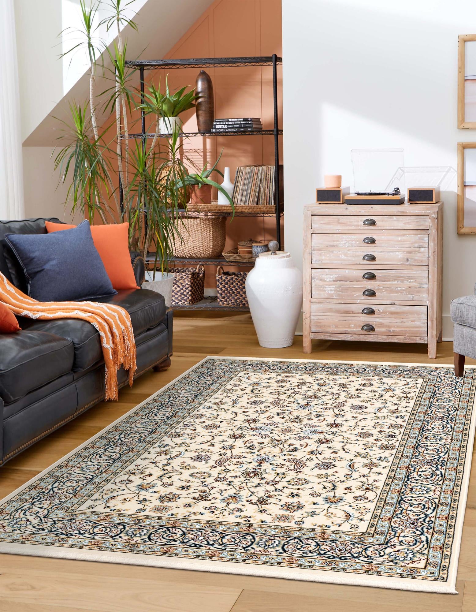 Ivory 8' x 10' Nain Design Rug | Rugs.com