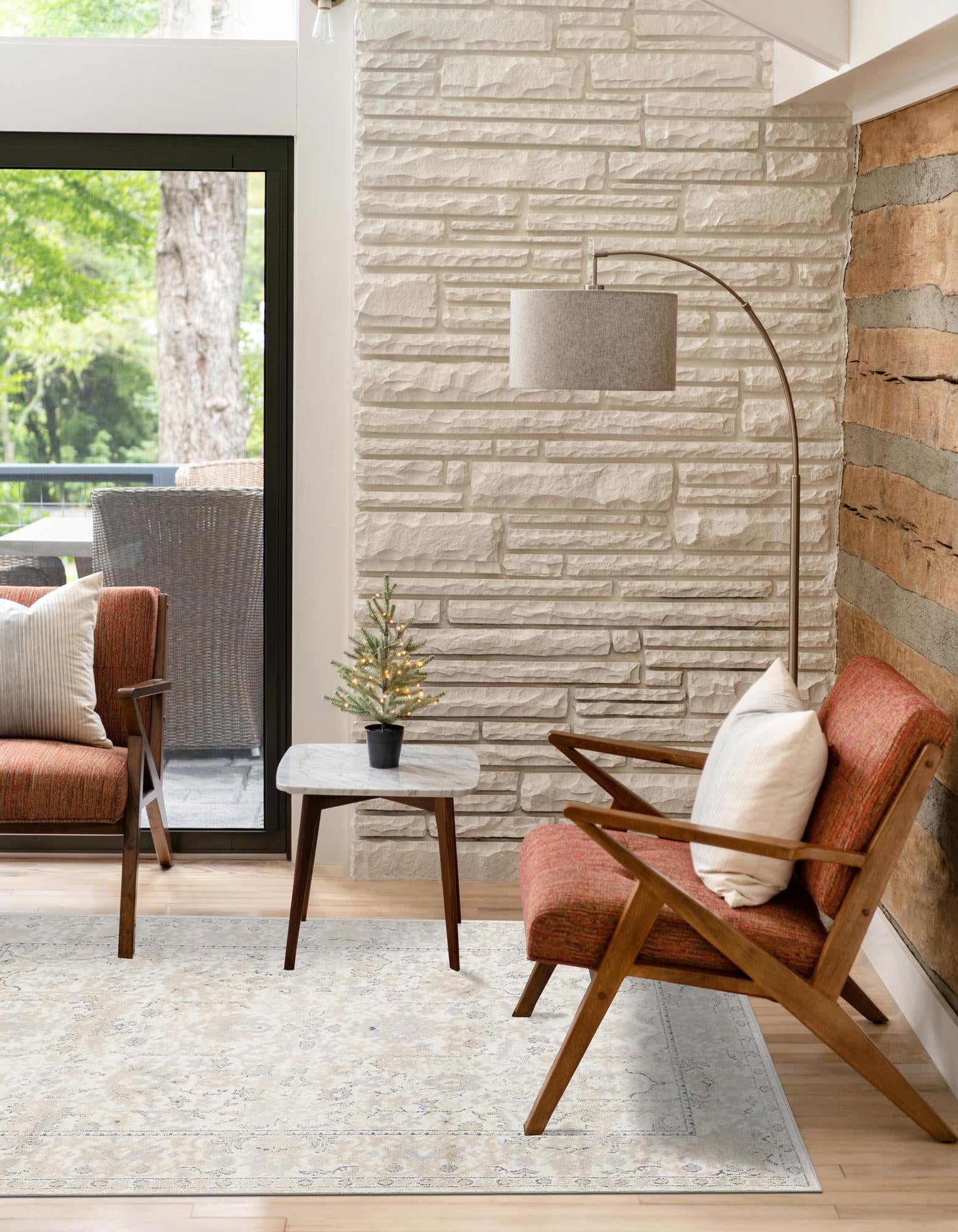 Ivory 5' 3 x 8' Oregon Rug | Rugs.com