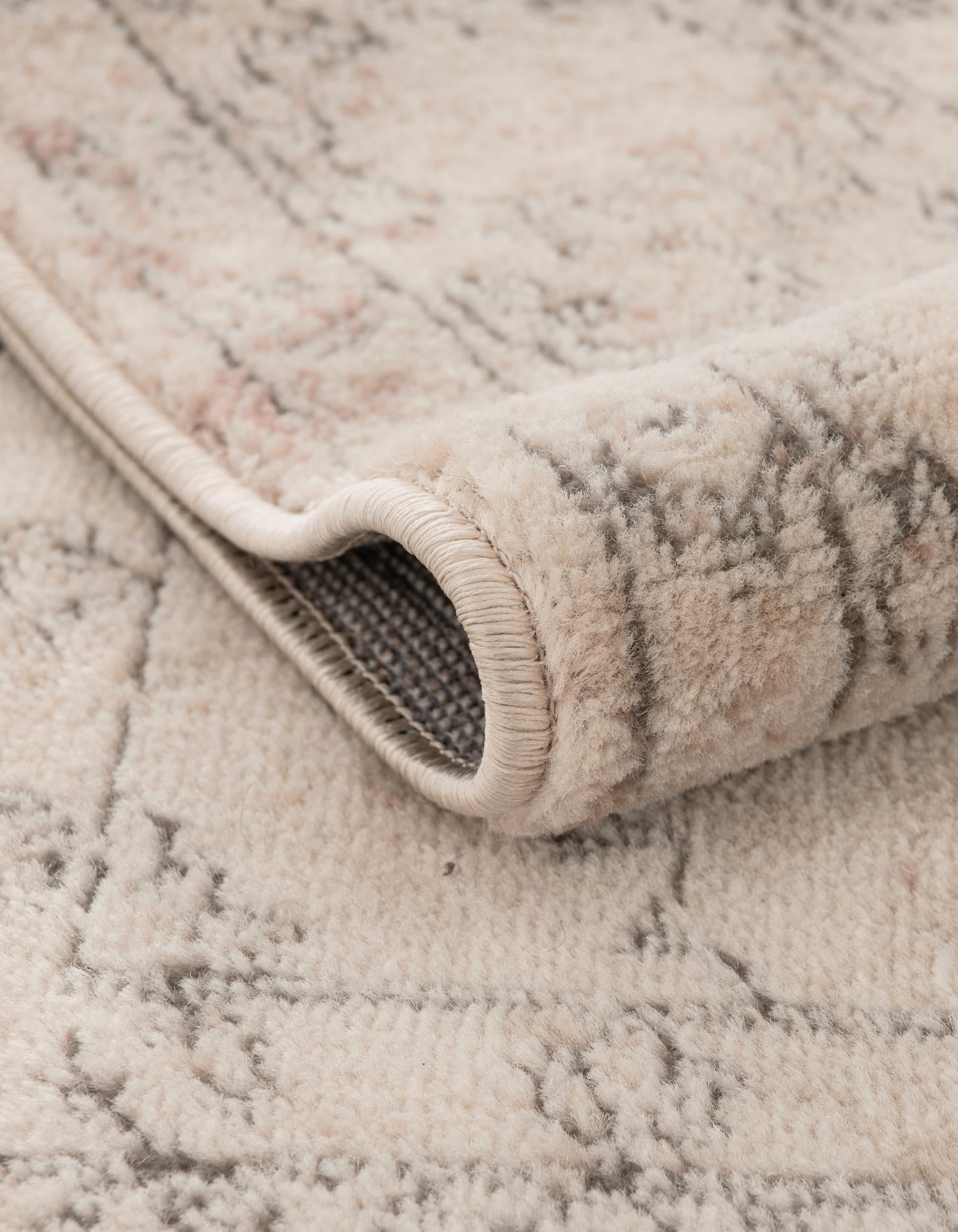 Ivory 5' 3 x 8' Oregon Rug | Rugs.com