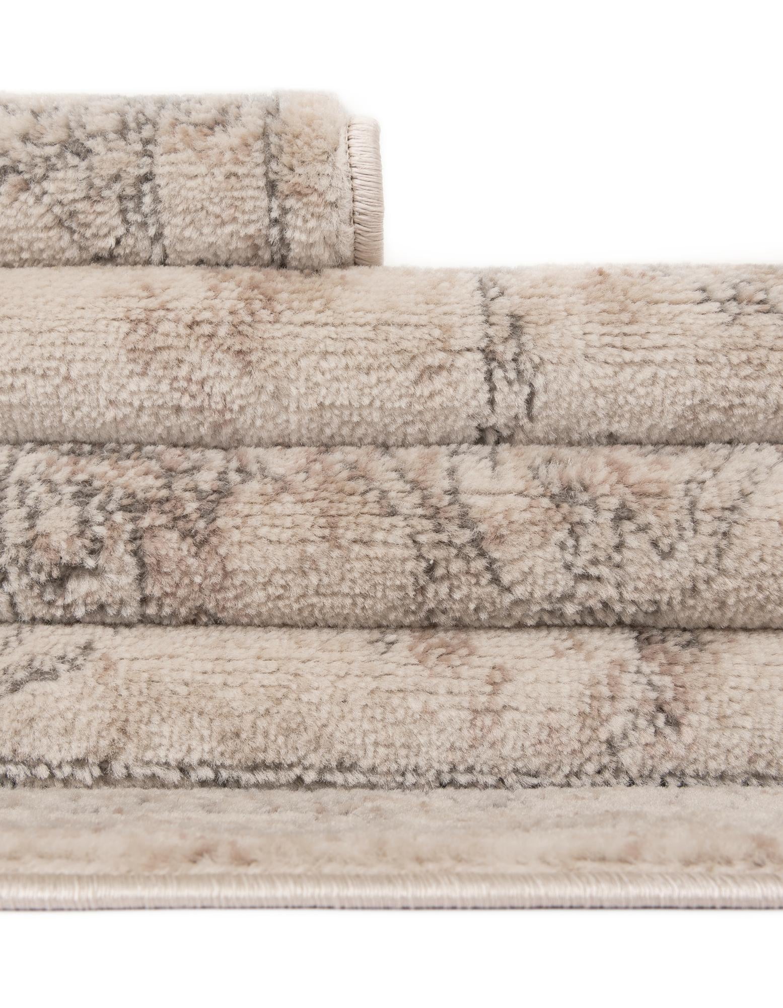 Ivory 5' 3 x 8' Oregon Rug | Rugs.com