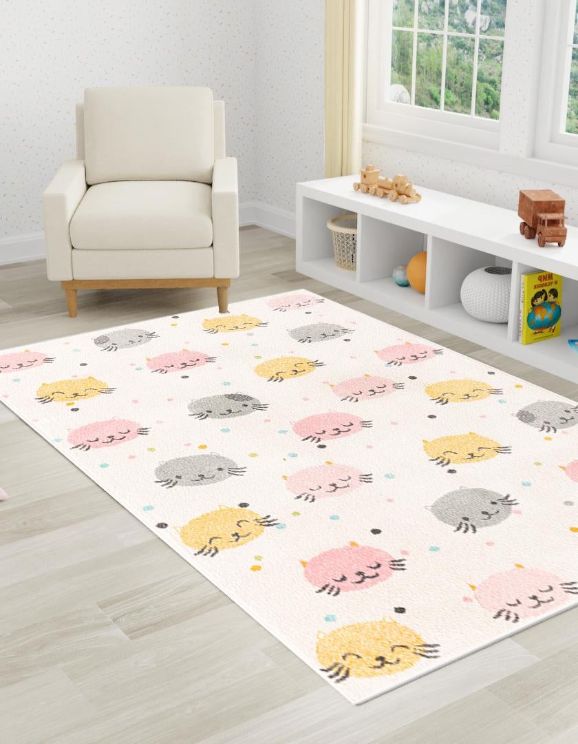 Ivory 4' x 6' Cats Whimsy Kids Rug | Rugs.com