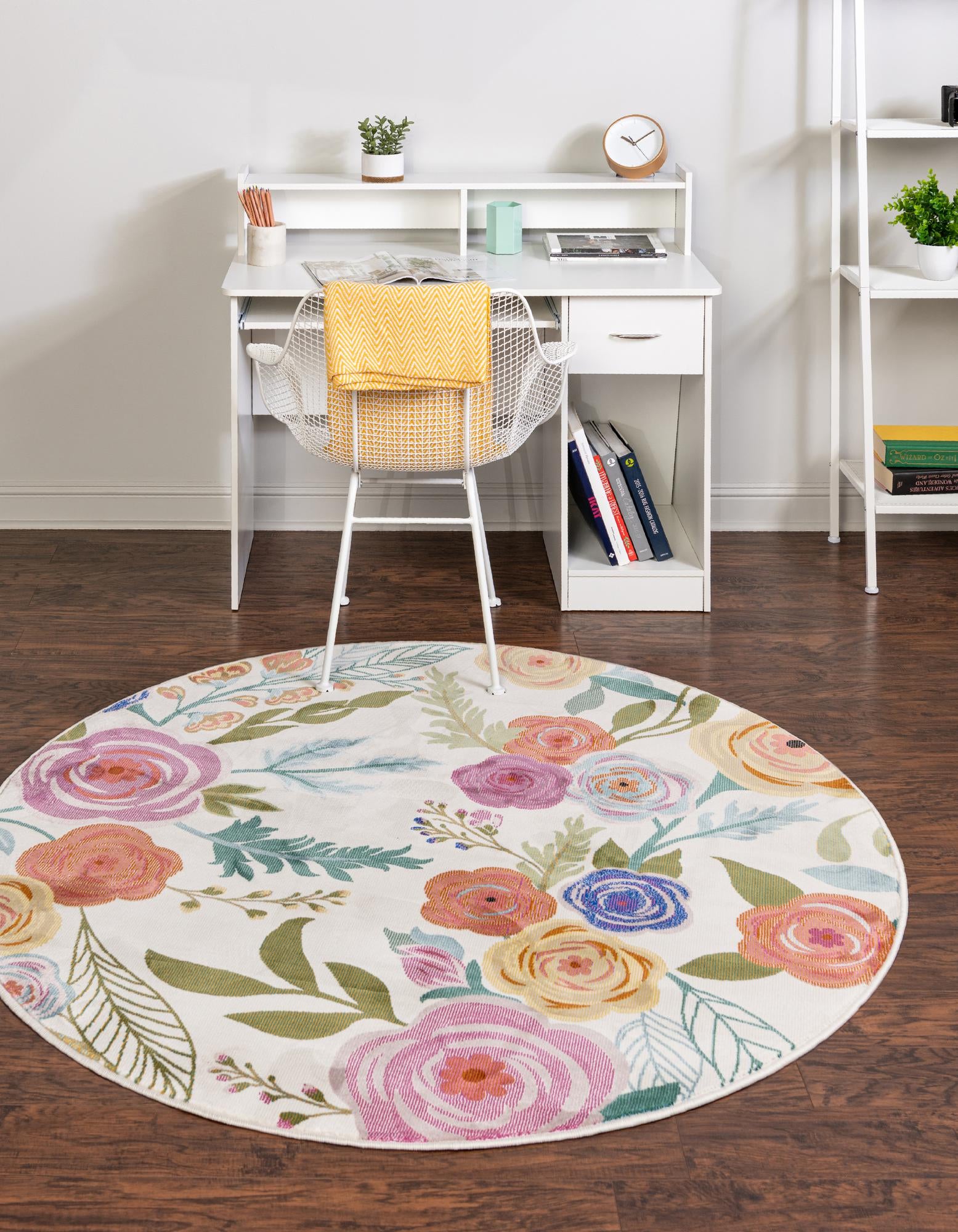 Ivory 7' x 7' Blossom Round Rug | Rugs.com