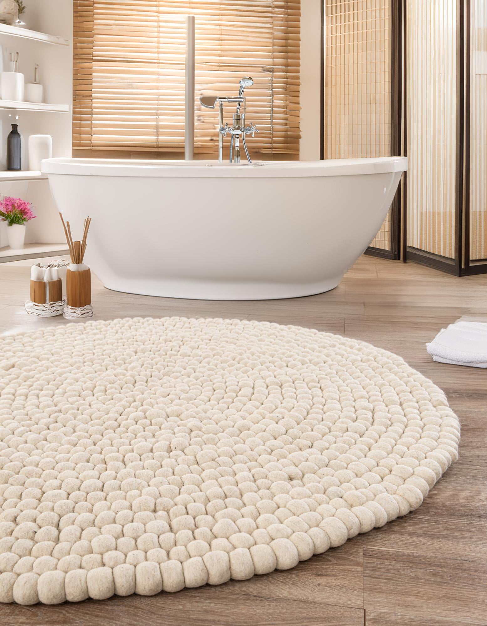 Ivory 5' x 5' Felt Ball Wool Round Rug | Rugs.com