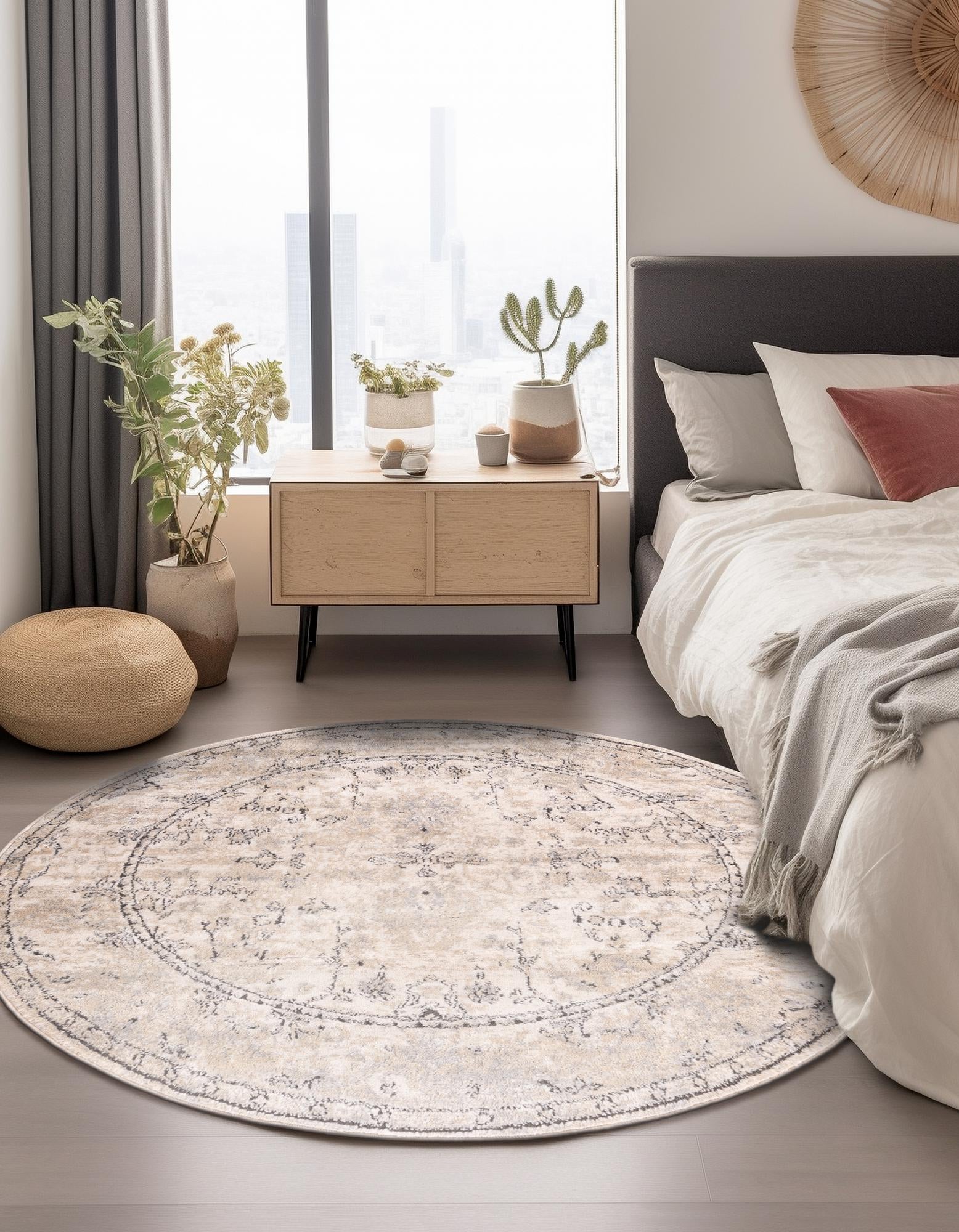 Ivory 5' x 5' Oregon Round Rug | Rugs.com