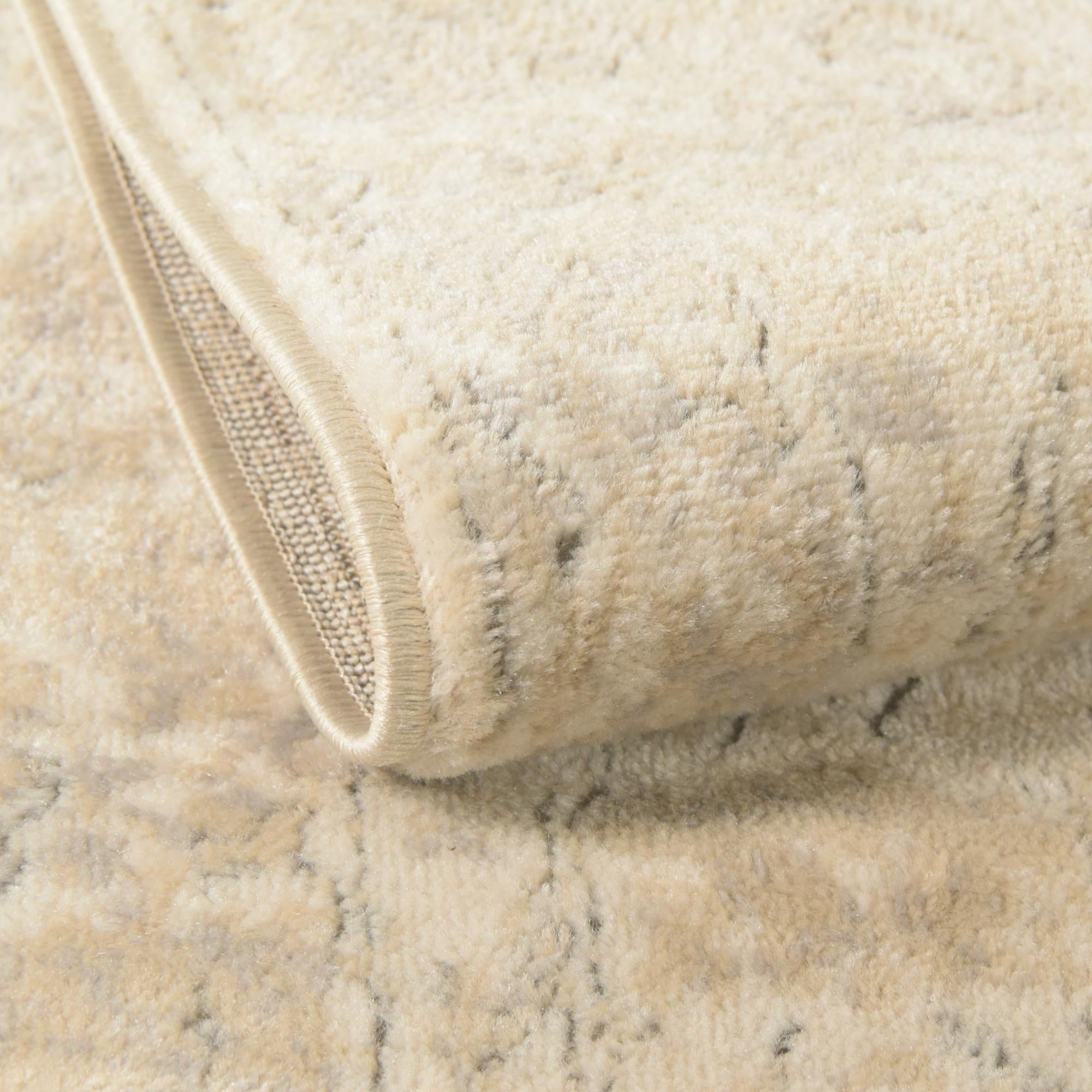 Ivory 2' 7 x 10' Oregon Runner Rug | Rugs.com