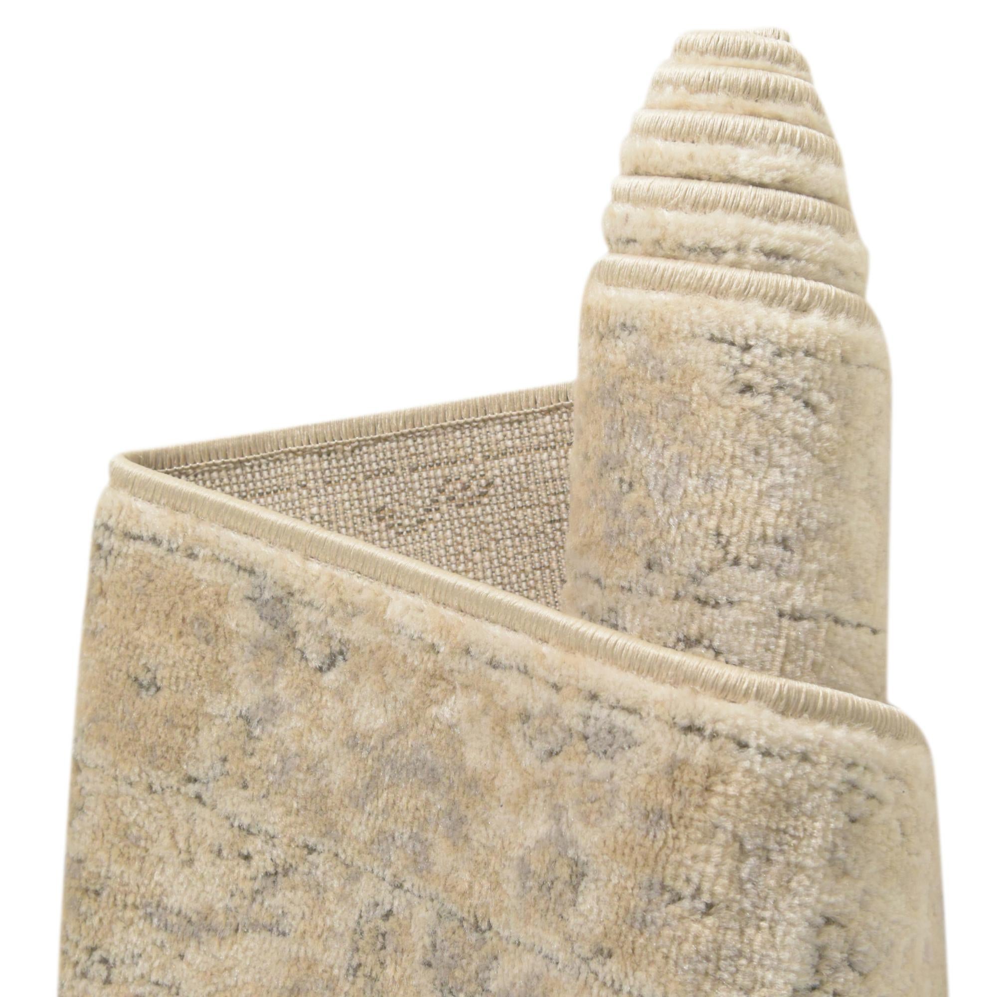 Ivory 2' 7 x 10' Oregon Runner Rug | Rugs.com