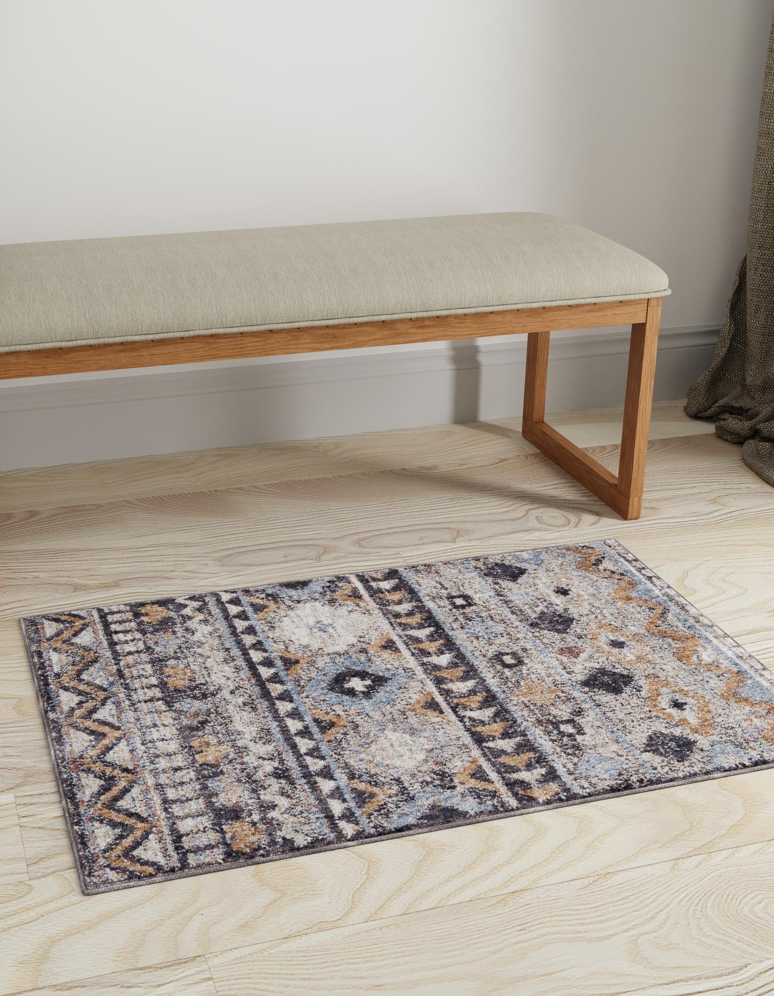 Khaki Gray 5' 3 x 8' Eco Southwestern Rug | Rugs.com