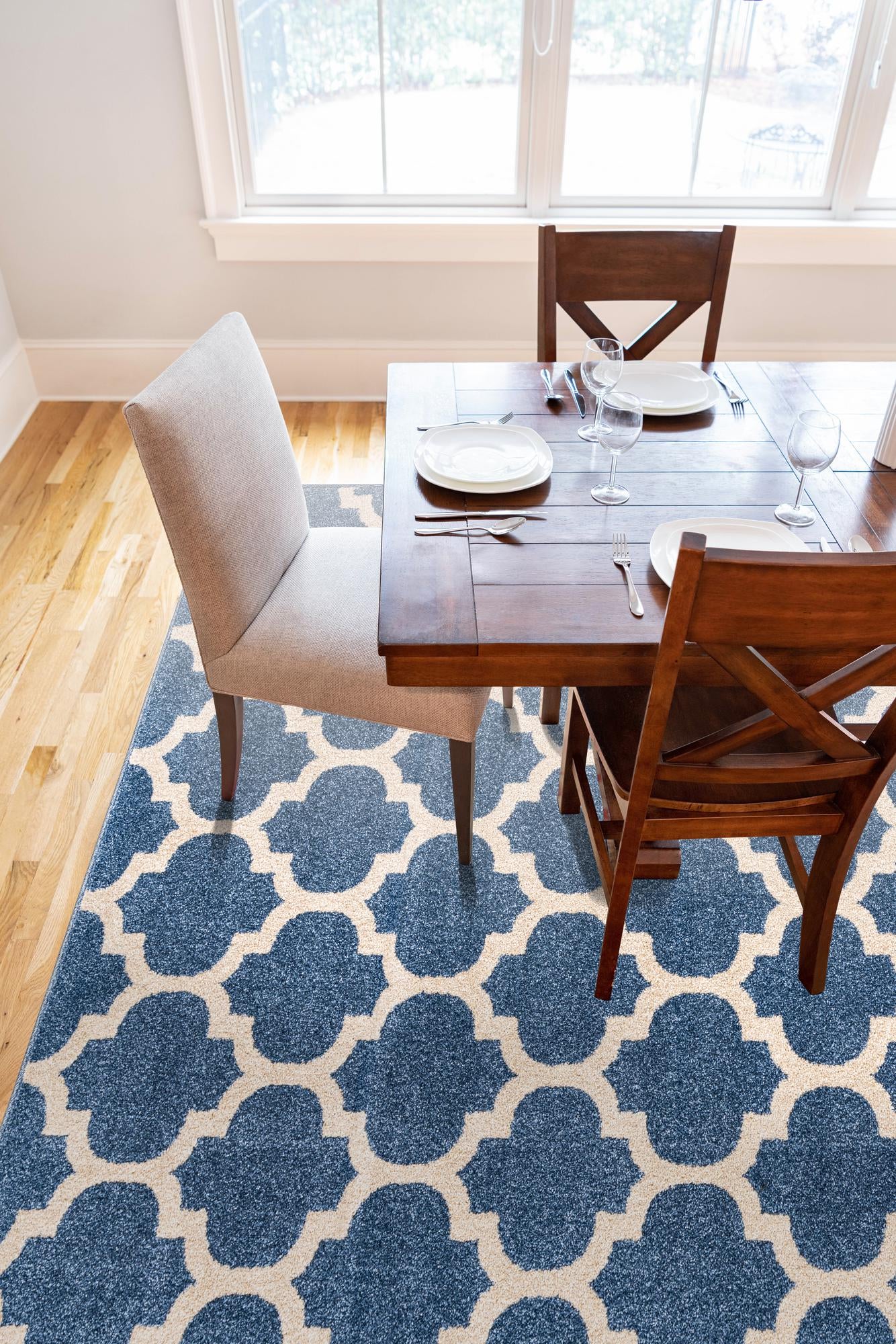 Light Blue 8' x 11' Lattice Rug | Rugs.com